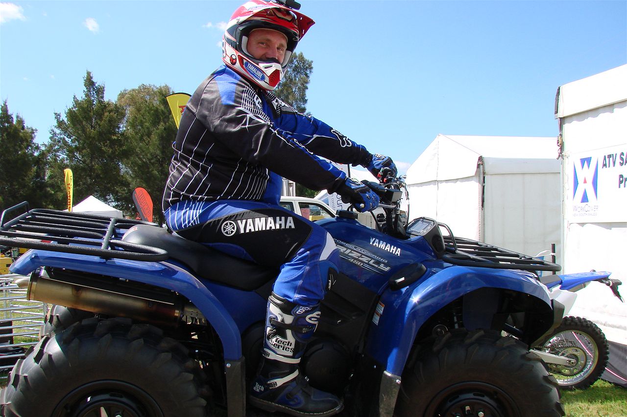 Trainer says quad bikes are harder to ride than motorbikes - ABC News