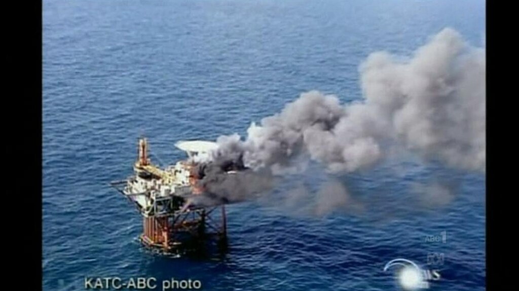 Second oil rig explodes in Gulf of Mexico - ABC News