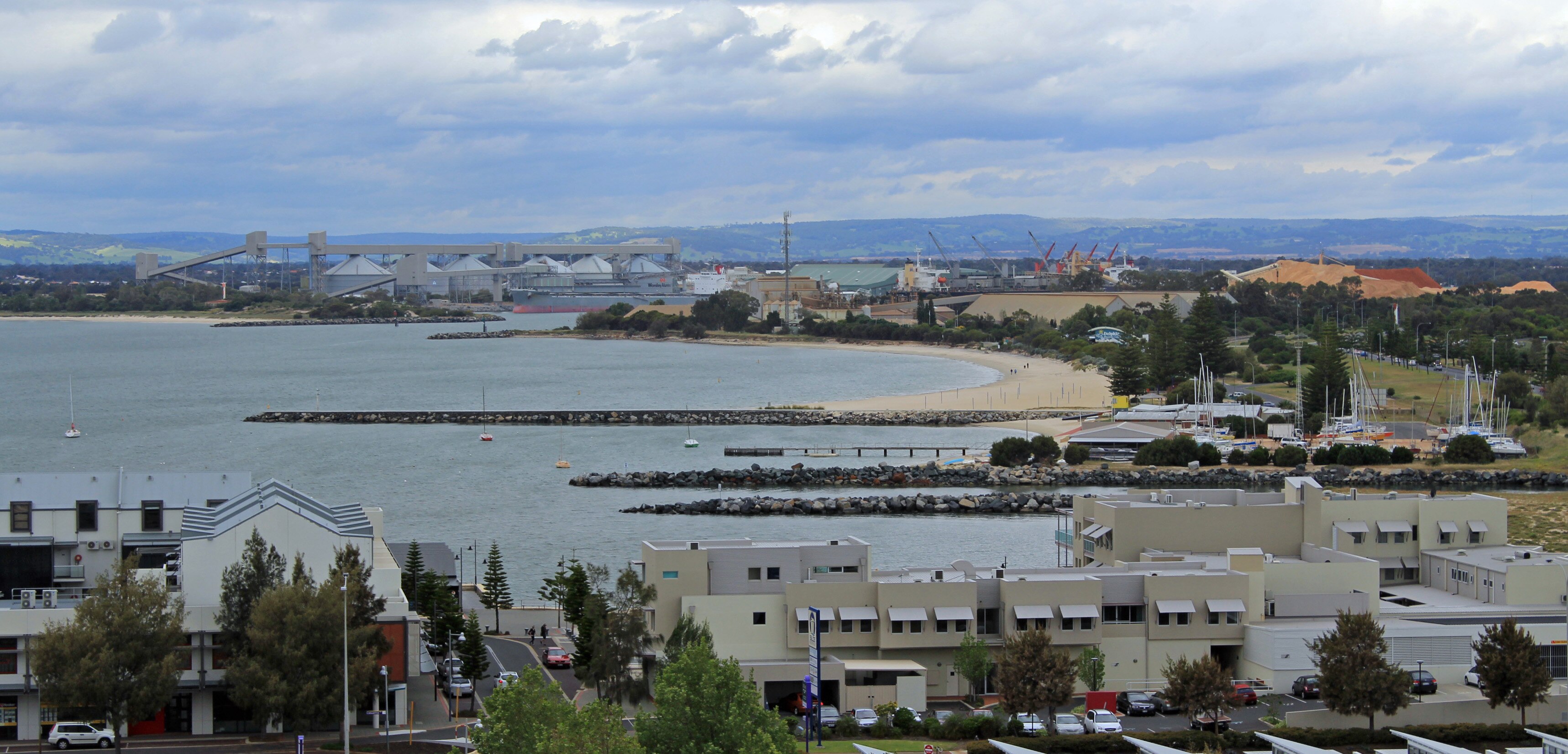 A major transformation of Bunbury Port is planned - ABC News