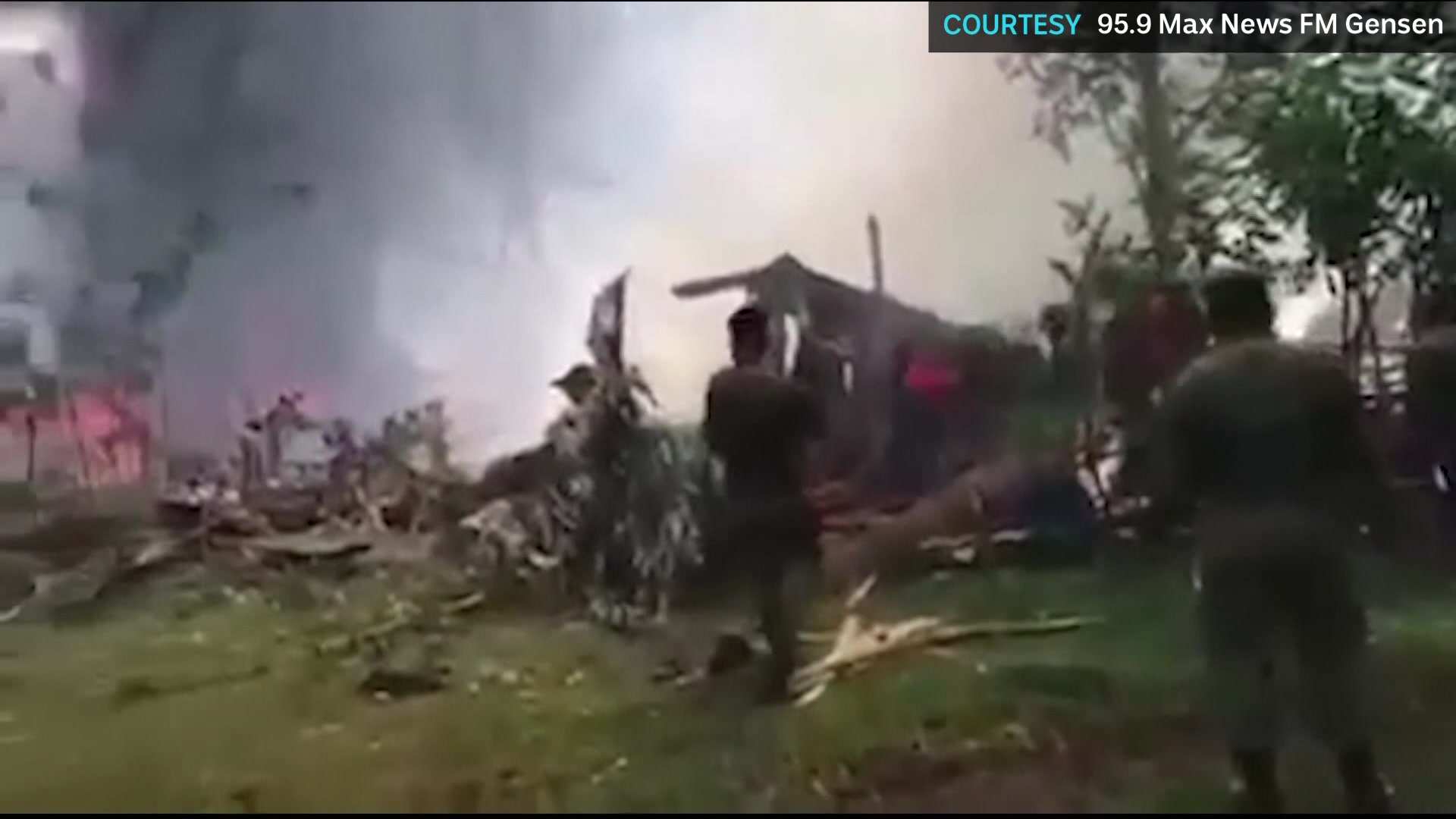 Military and rescuers comb site of Philippines Air Force plane crash ...