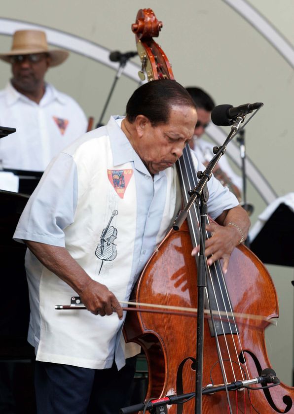 Cuban bassist Cachao still going strong - ABC News