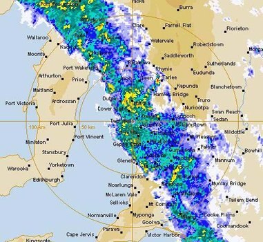 Heavy rain as cool change hits SA - ABC News