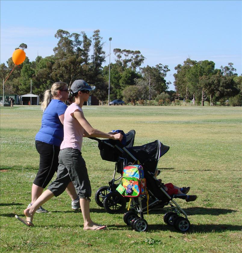 SA legalises surrogate births - ABC News