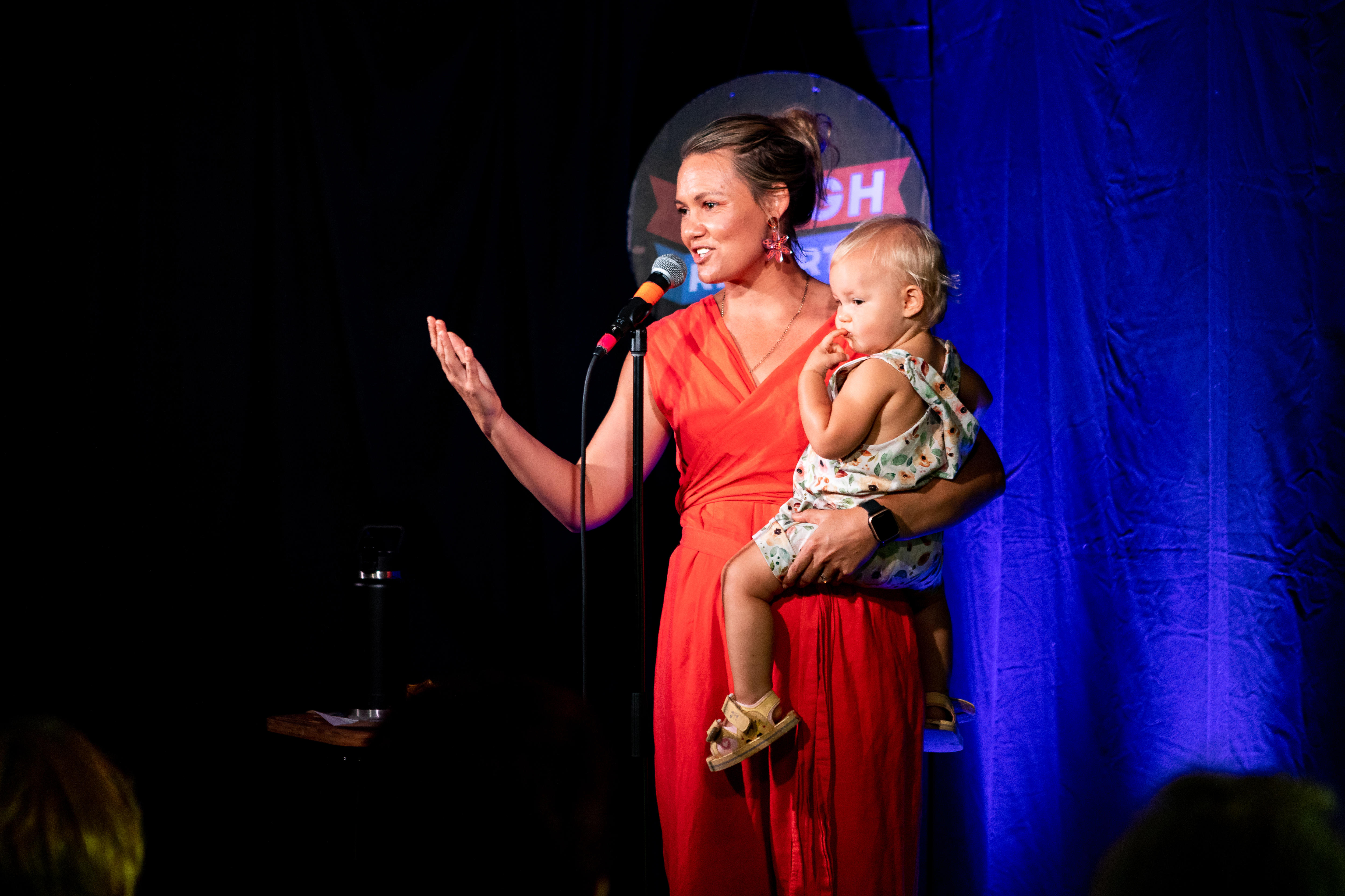 Amy was told she couldn't be a comedian because she had a baby - ABC News