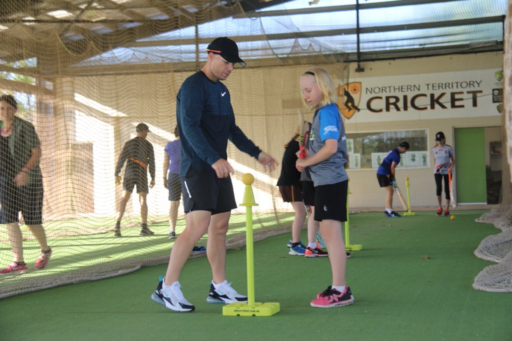 David Warner returns to the field after Cricket Australia ball ...