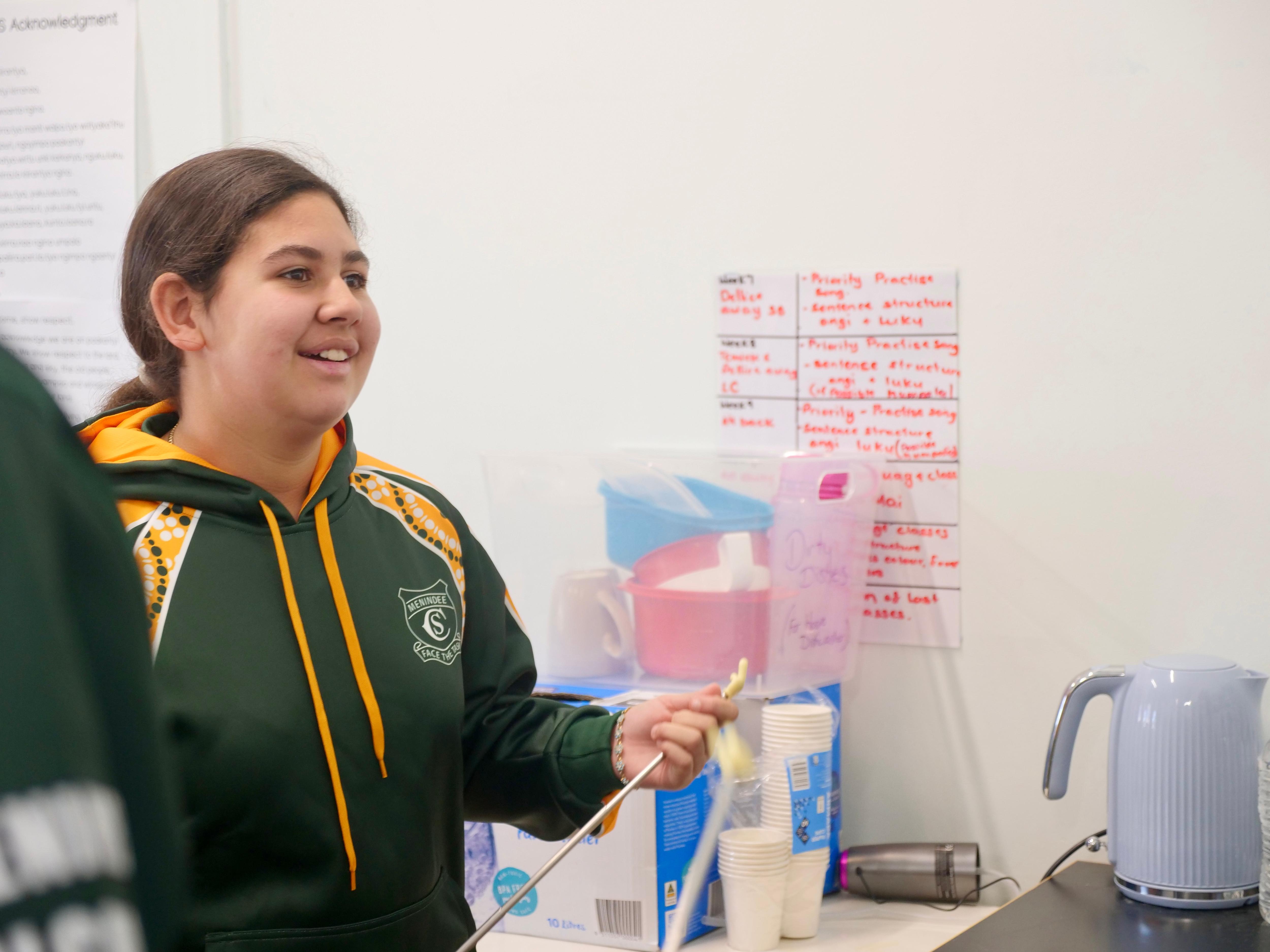 Indigenous teenager teaches Paakantyi language to teachers at Menindee ...