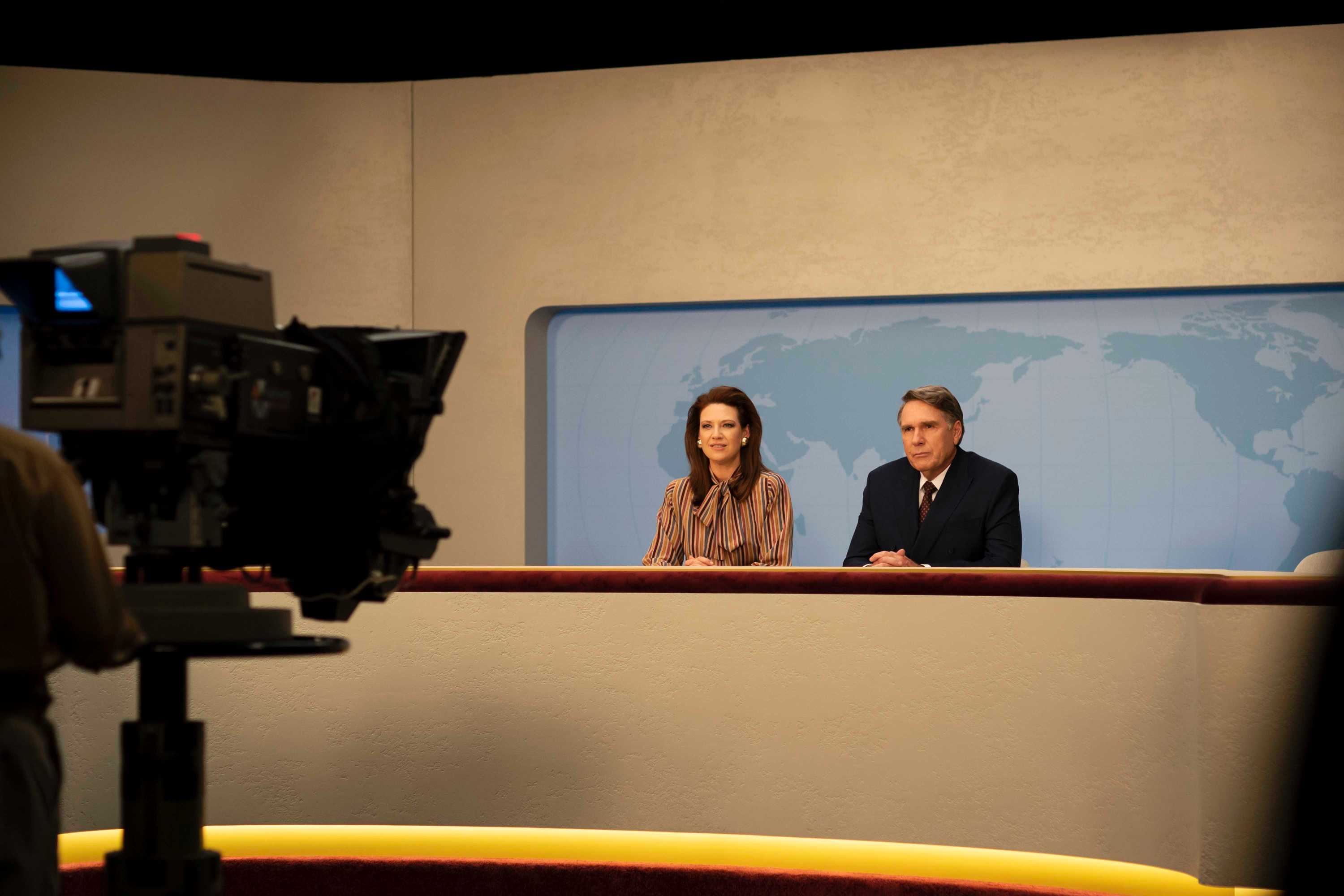 Ashtrays, coffee and typewriters: Meet the real-life journalists that ...