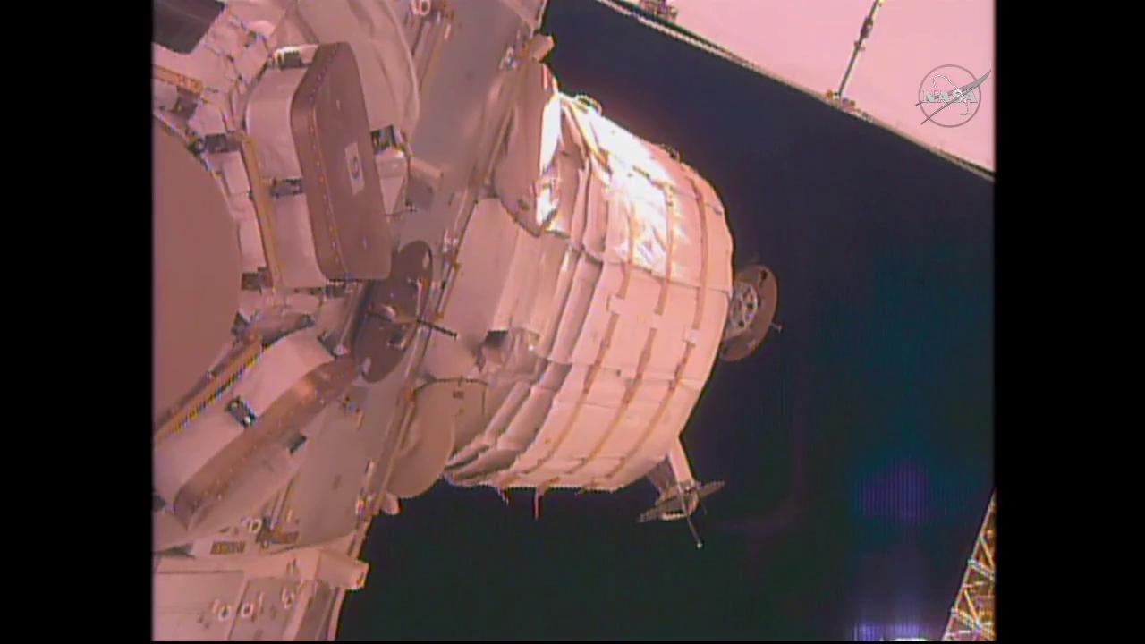 NASA: Blow-up space station living dome fails to inflate during first ...