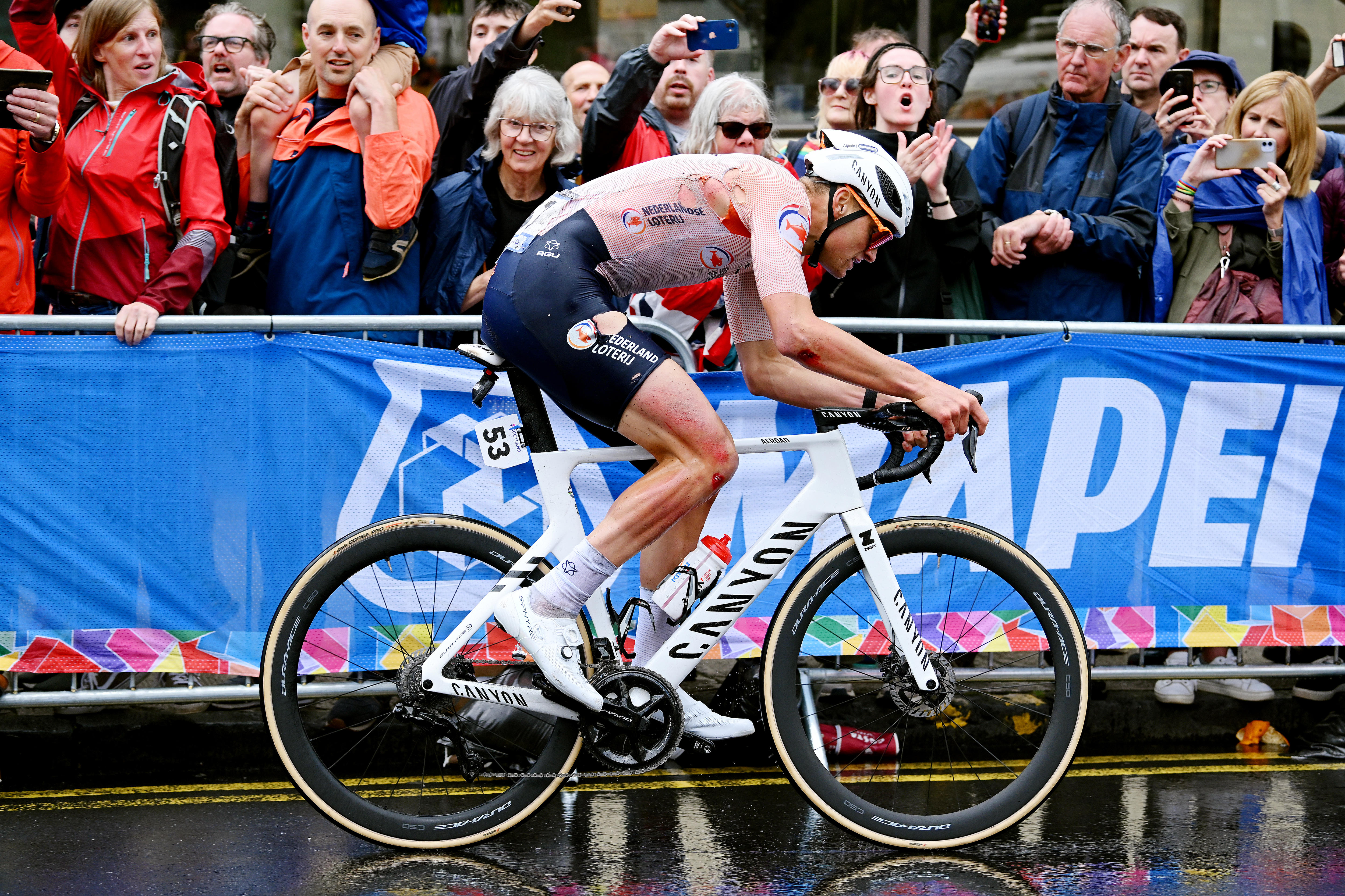 Mathieu van der Poel of The Netherlands wins men's road race at World ...