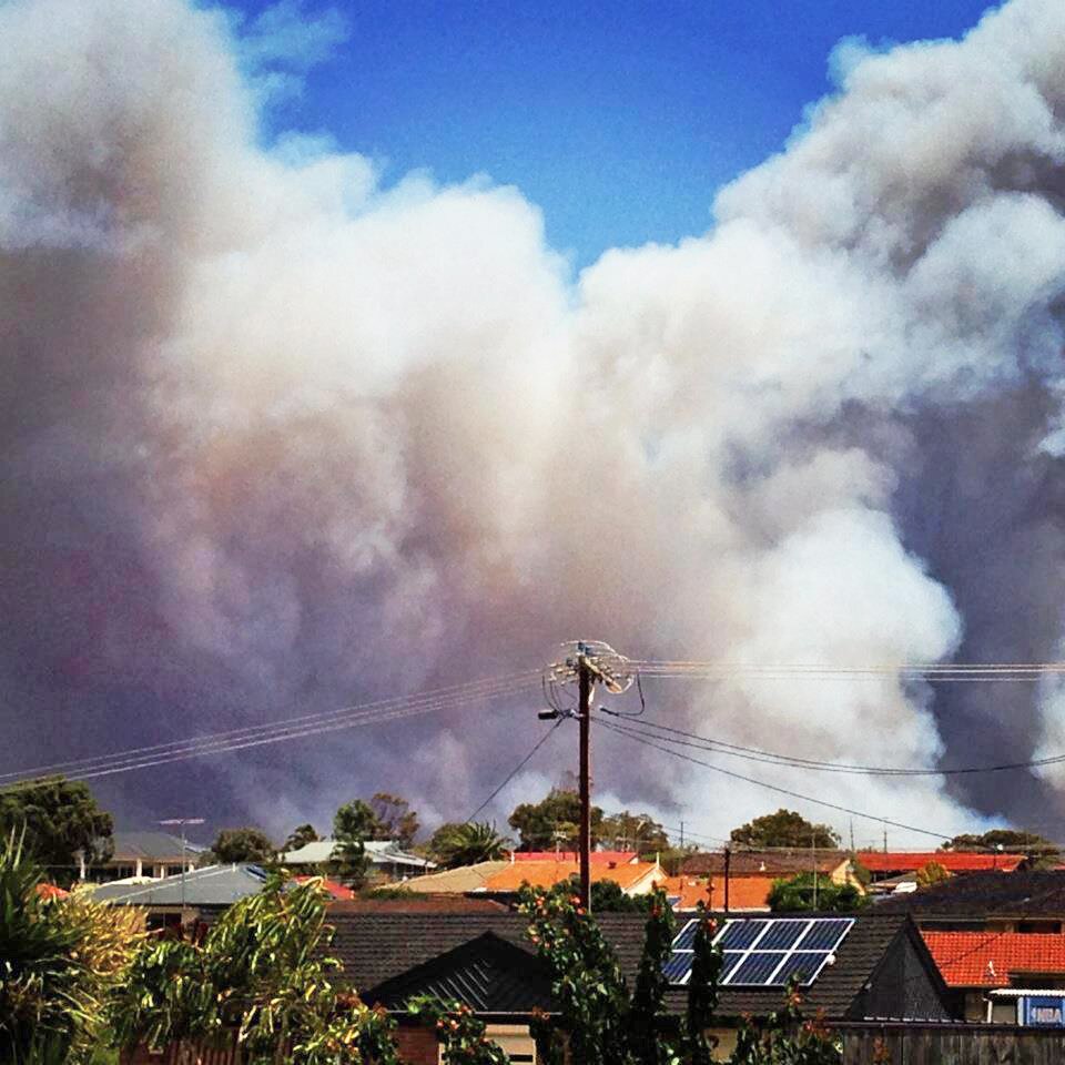 Crews hoping for upper hand over SA bushfire - ABC News