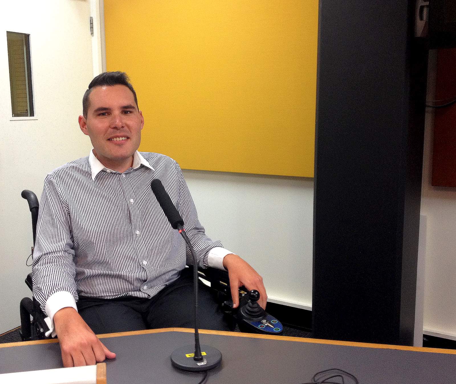 Contractor Cloud start-up project targets bush labour market - ABC News