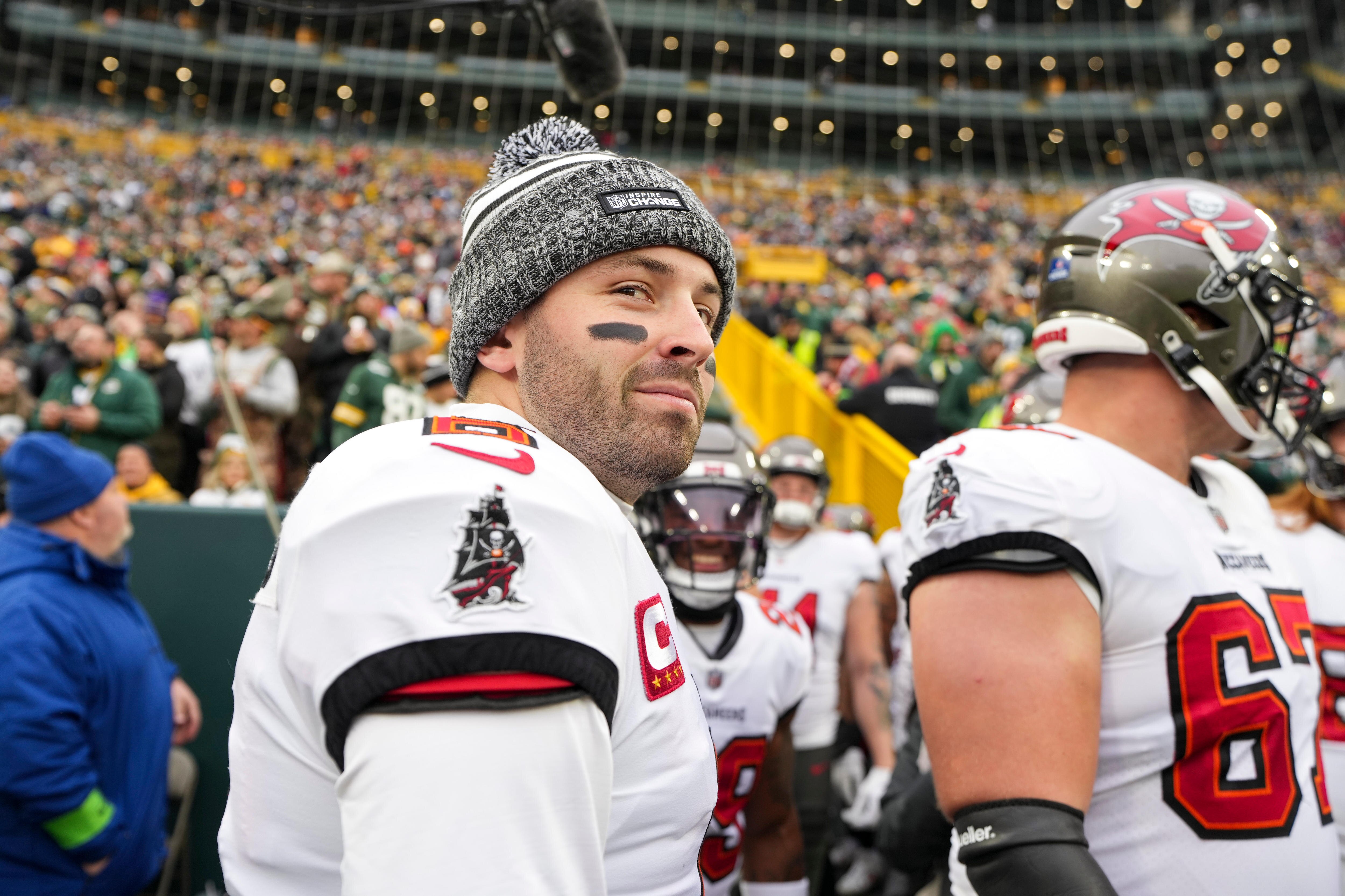 Five NFL quick hits — Heartbreaking Hail Mary fail robs Chicago Bears ...