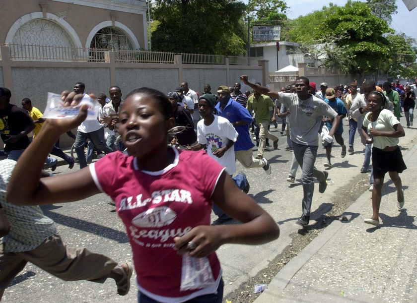 UN warns on food shortage riots - ABC News