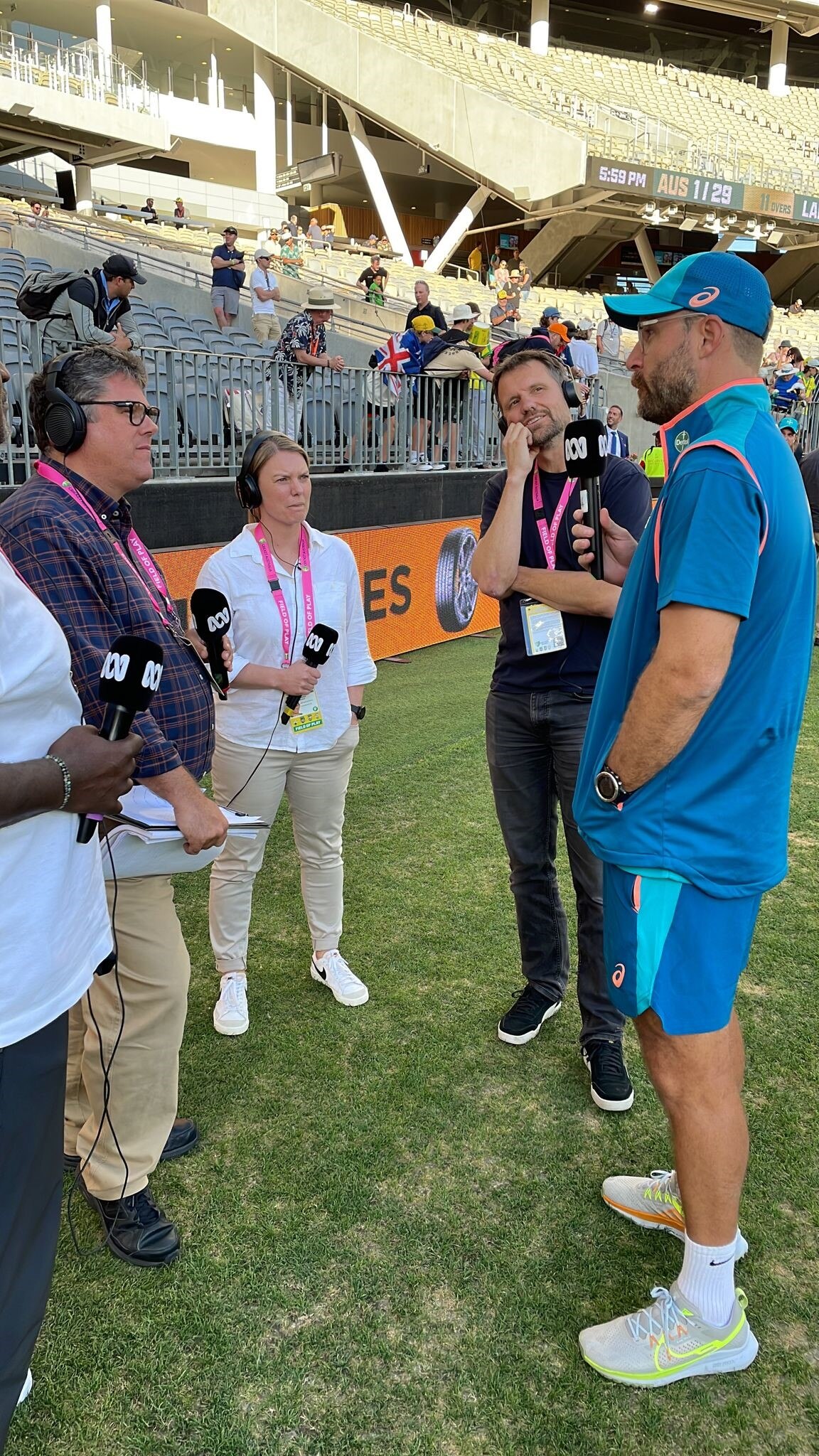 Grandstand at Stumps - Perth Day 3 - ABC listen