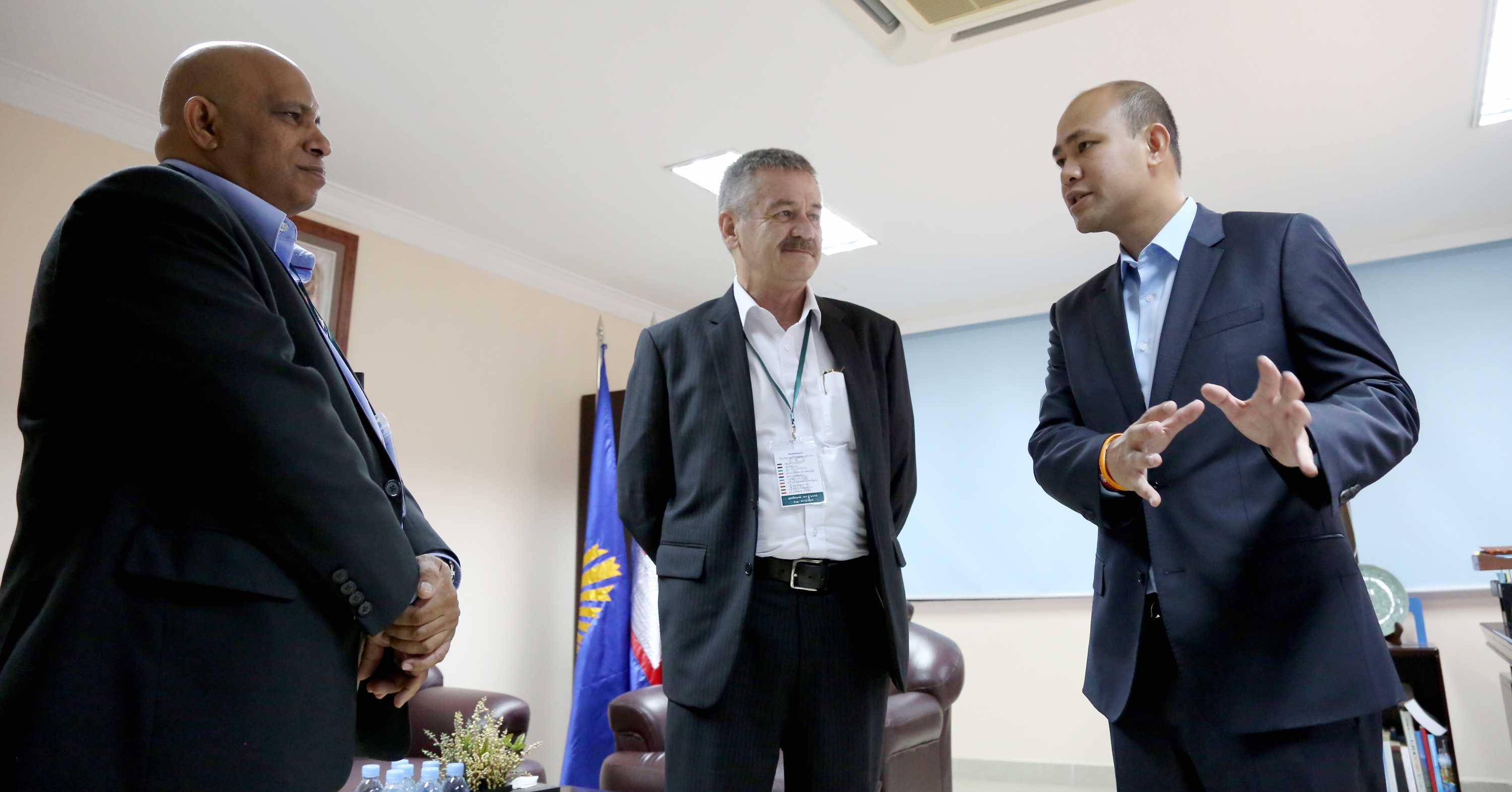 Email suggests 'major backer' promised to help win $344,000 case ...