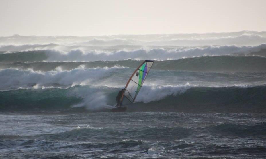 Windsurfer's body found on WA beach after last sighting at 'Bombie ...