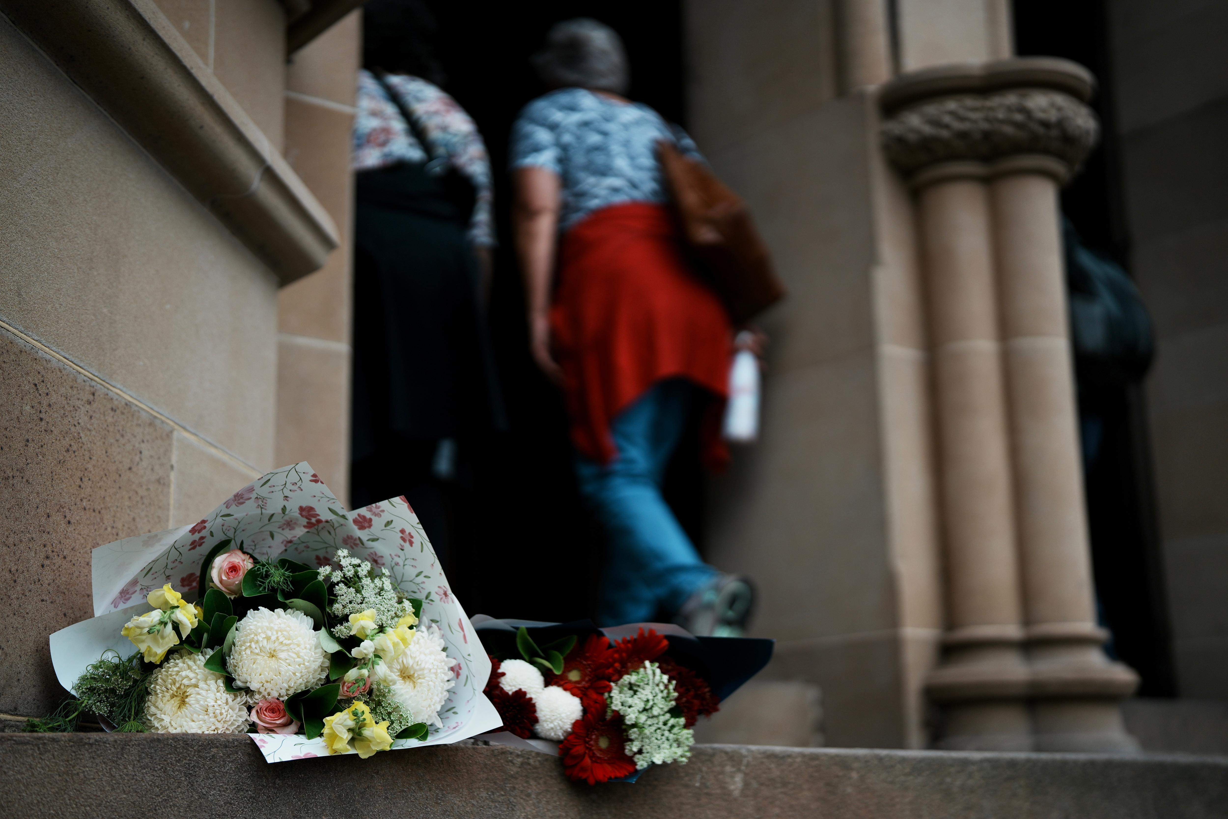 Australian Catholics, political and religious leaders pay tribute to ...