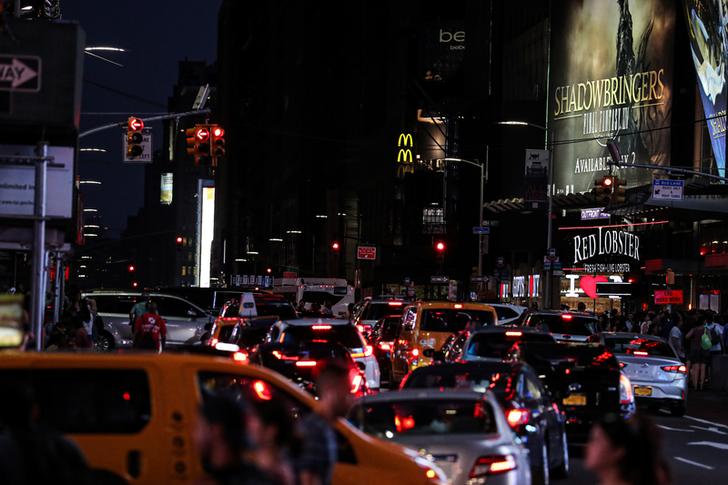 New York City power outage plunges Times Square into darkness with ...