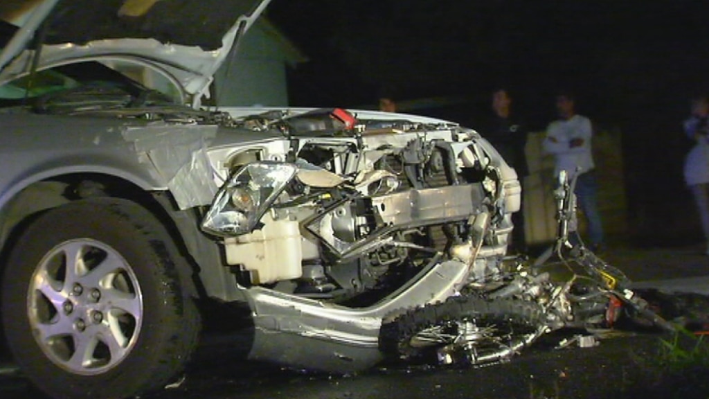 Mini bike rider, 16, crashes into car in Dallas, Melbourne - ABC News