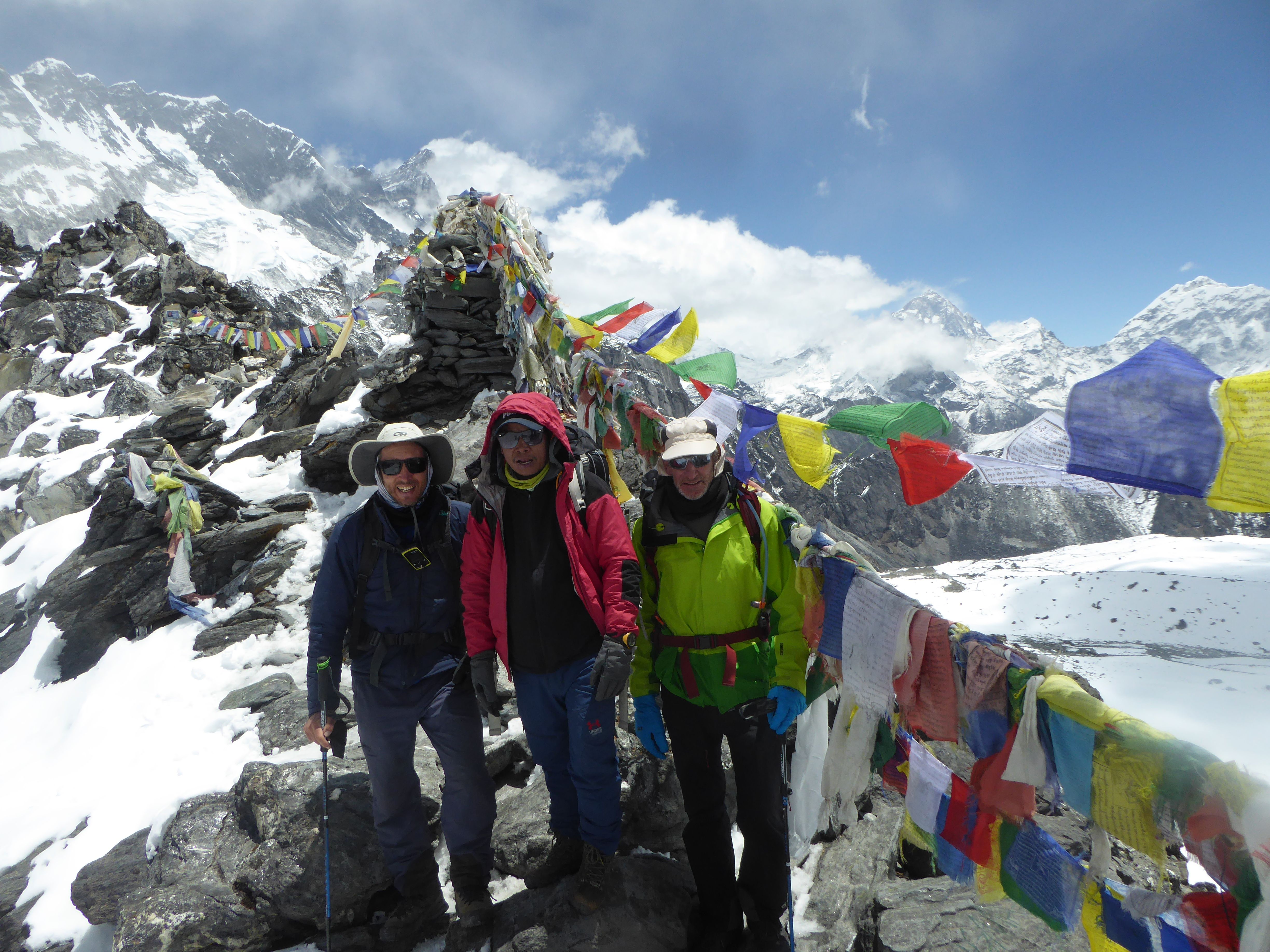 Everest region paragliders Ken Hutt and Marcus Loane launch from 5,200m ...