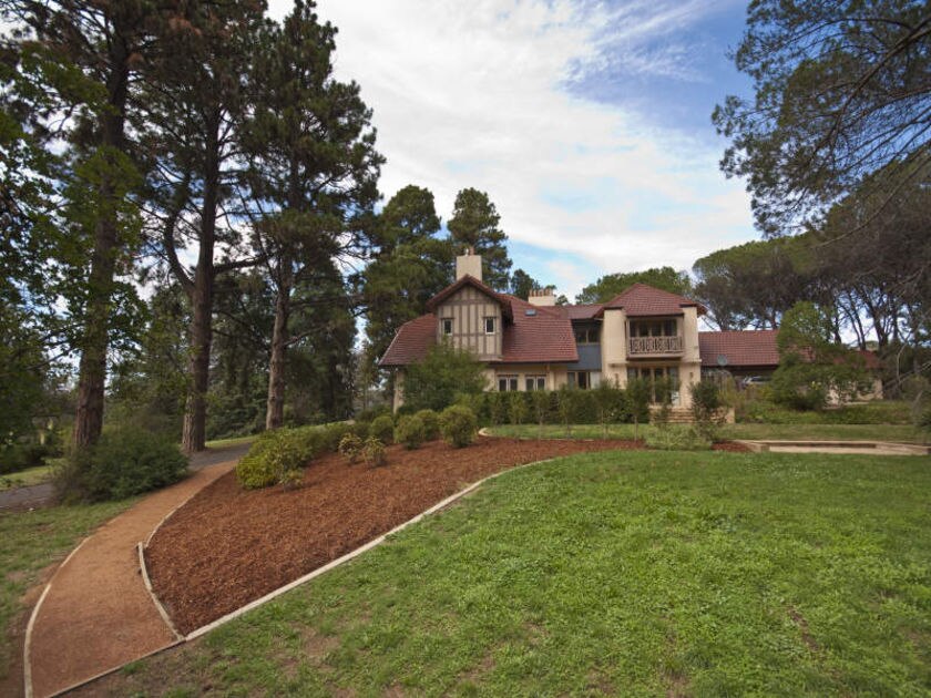 Historic Canberra house sells for millions - ABC News