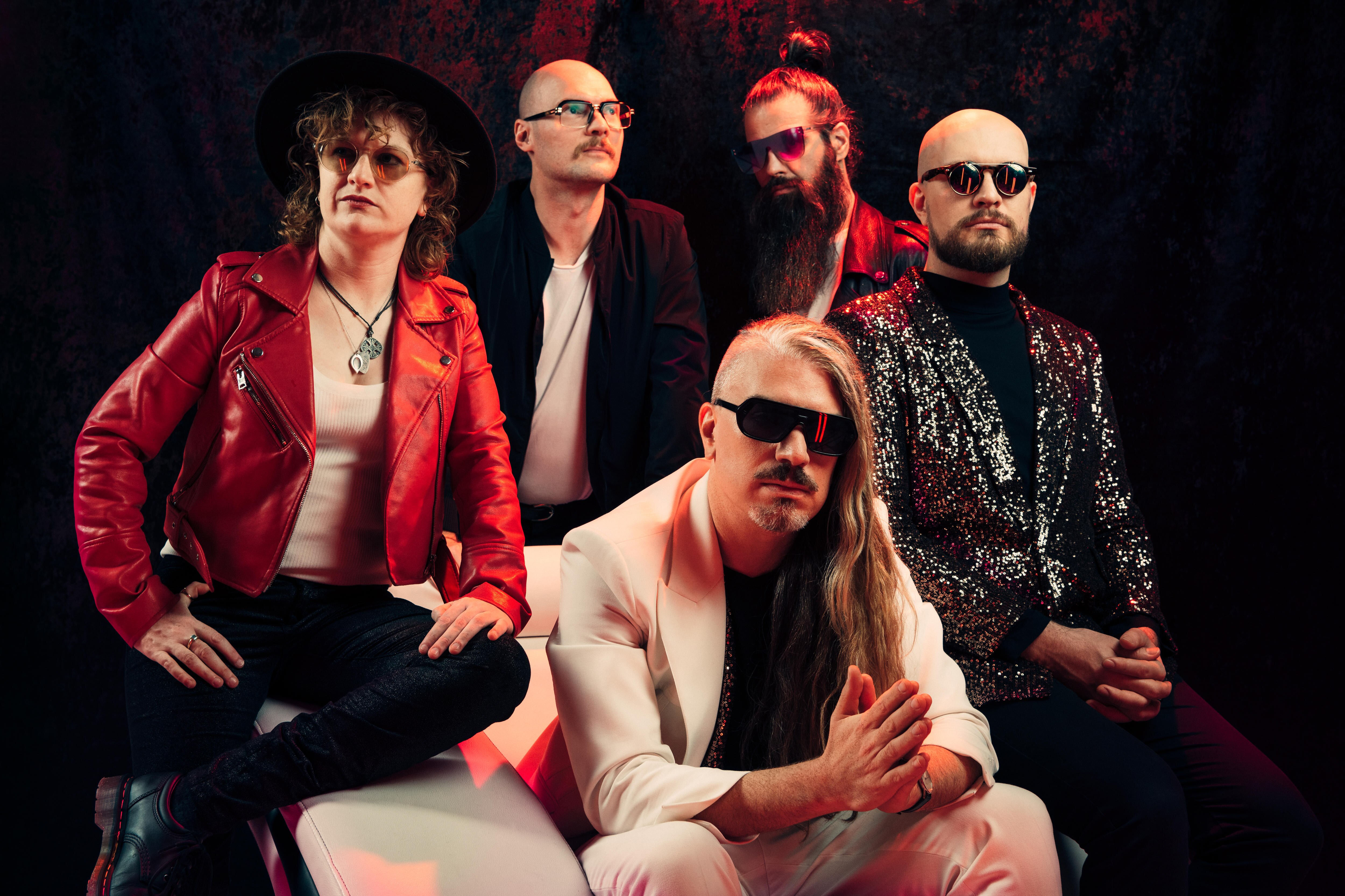 The Racket: Promise To Be Heavy - triple j