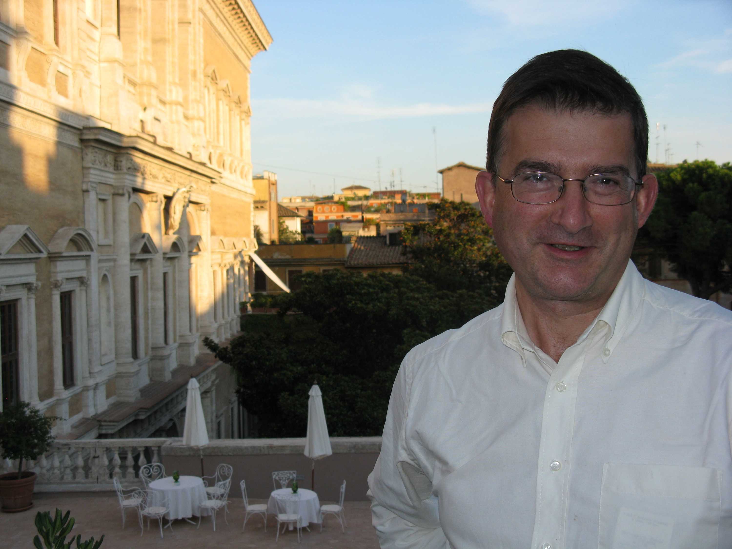 Dr Simon Ditchfield - ABC listen