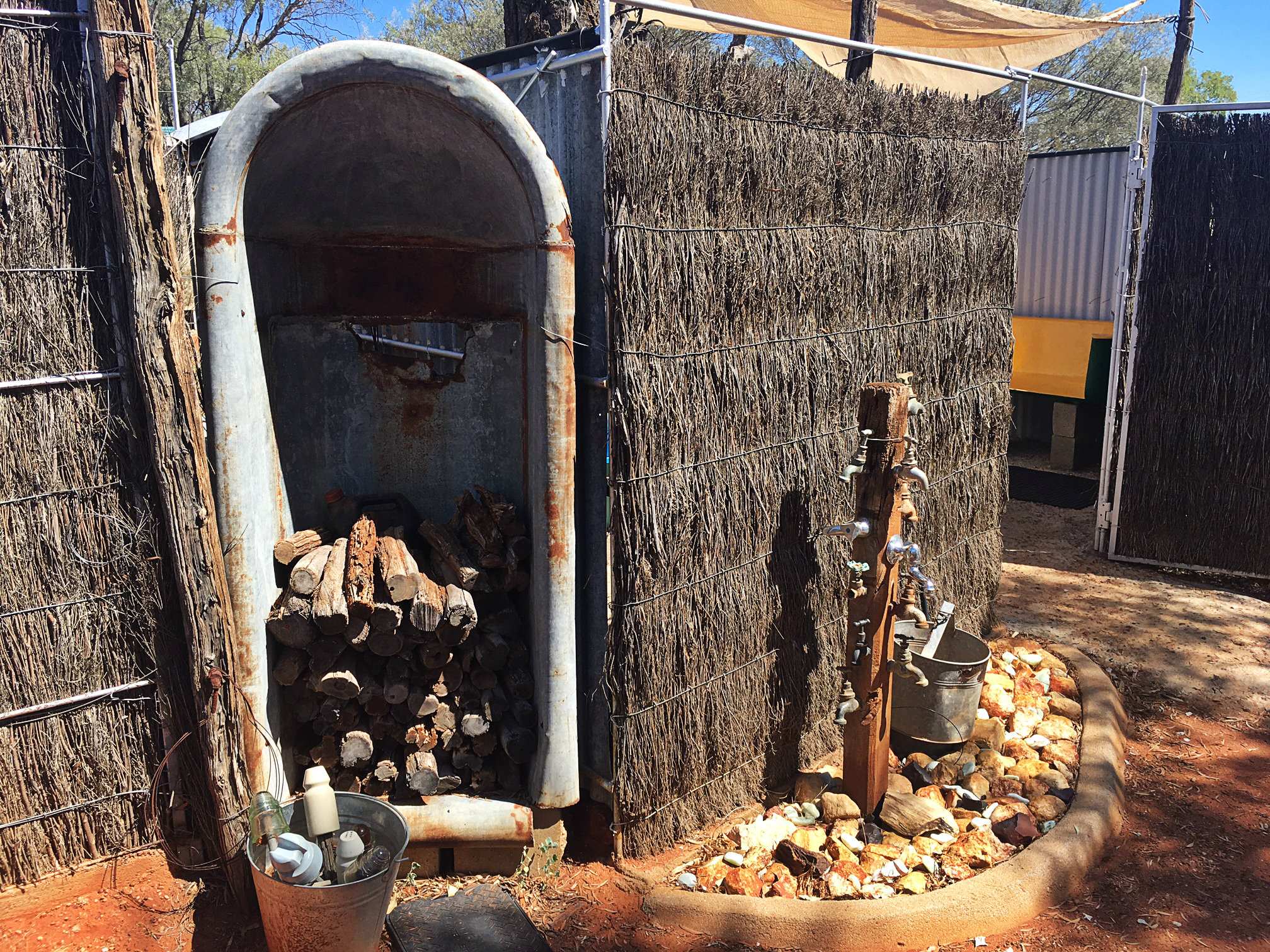 Mud, glorious mud: Outback mineral baths draw visitors from around the ...