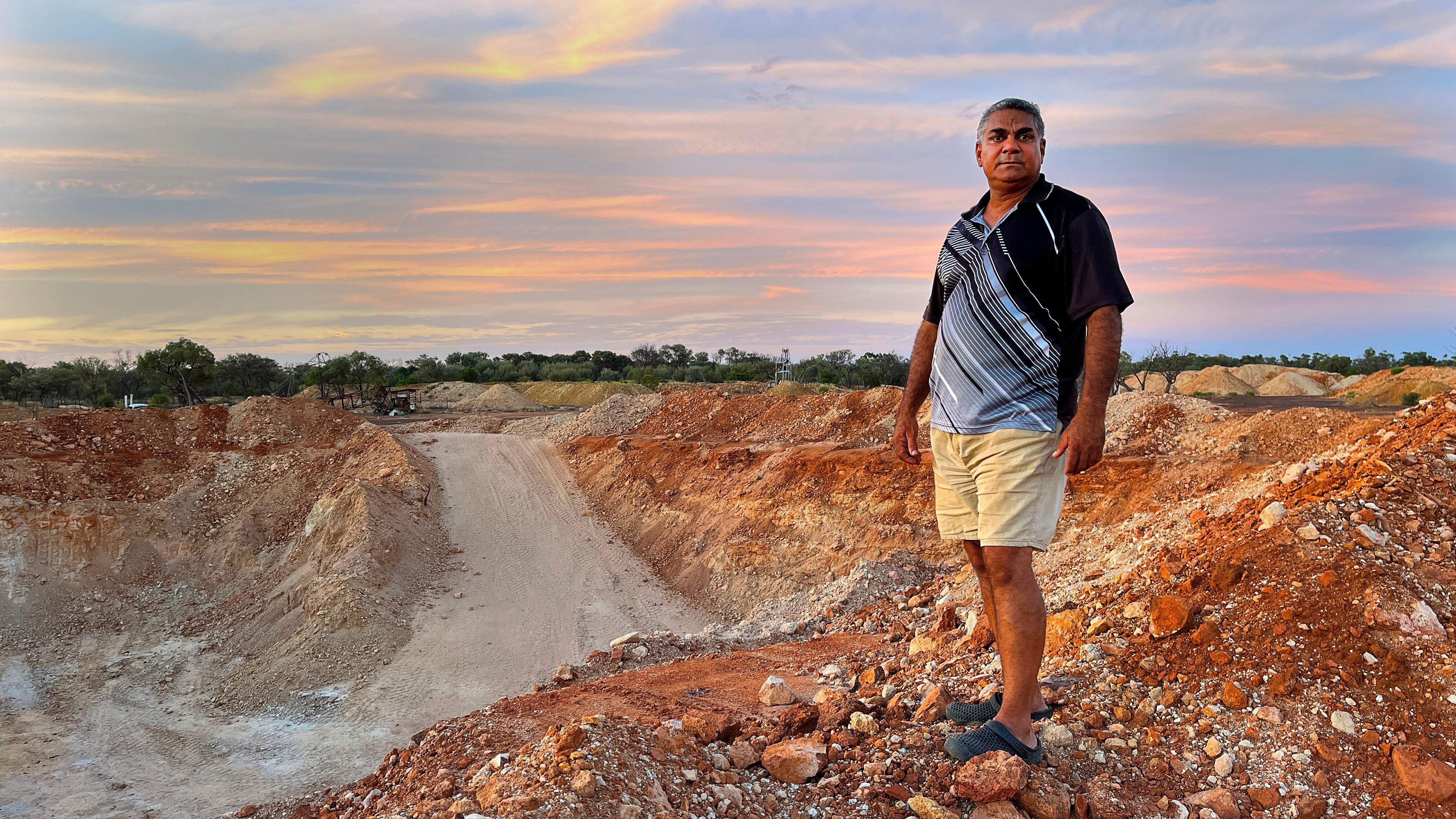 Rare 'Yowah nut' opal discovered in outback Queensland to be displayed ...