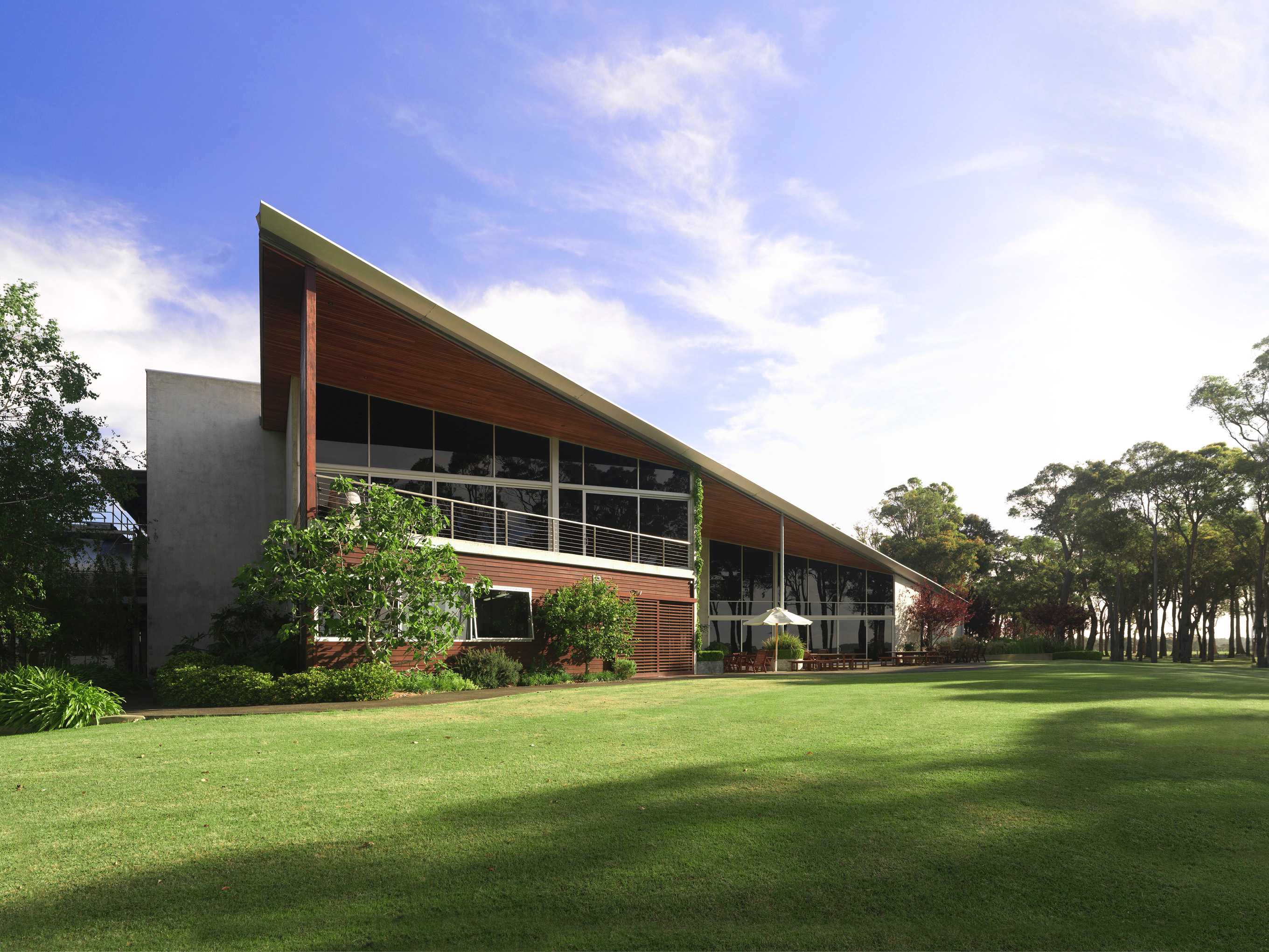 Trade relations with China need to improve to capitalise on wine trade ...