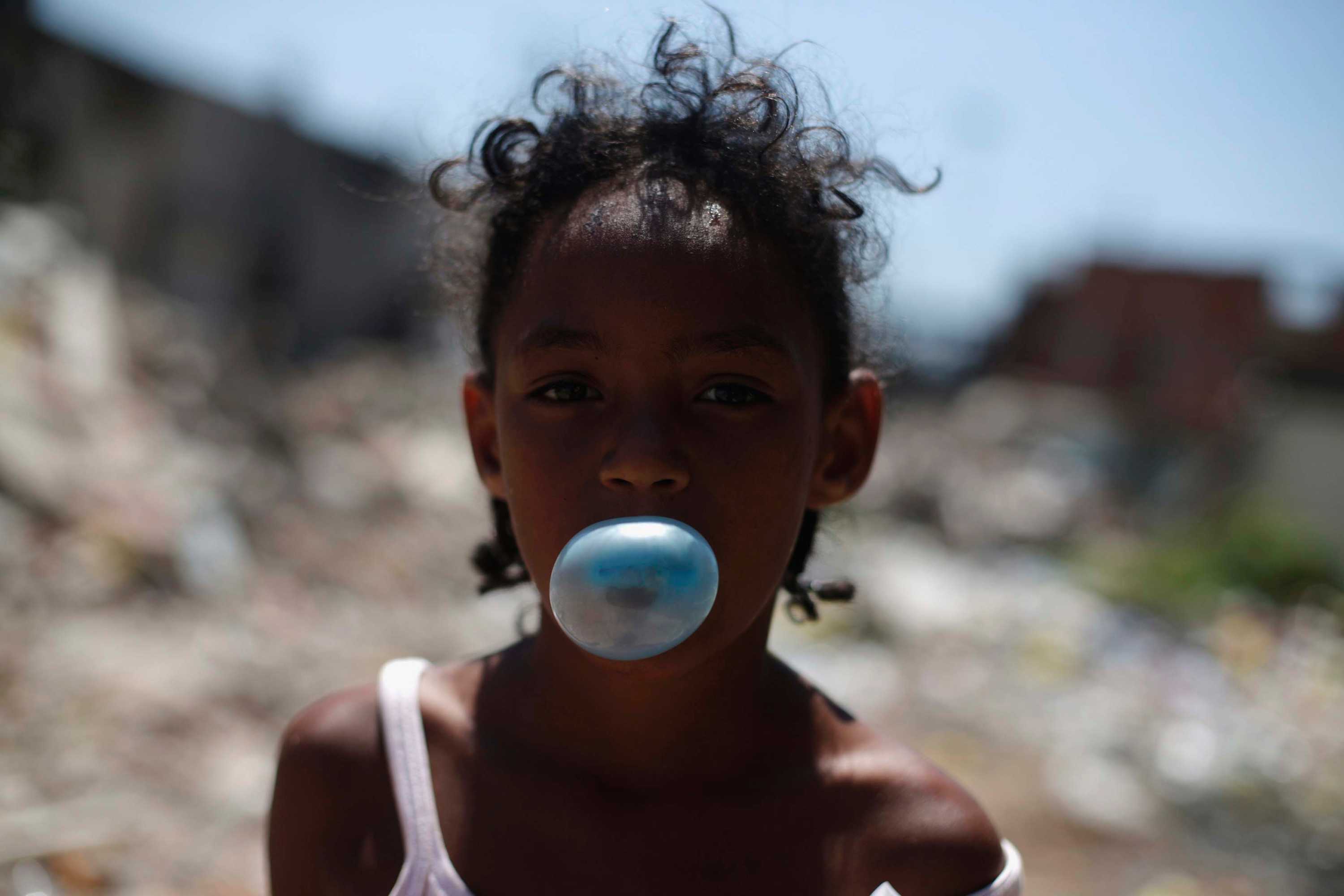 Photographing extreme poverty: life in a Brazilian slum - ABC News