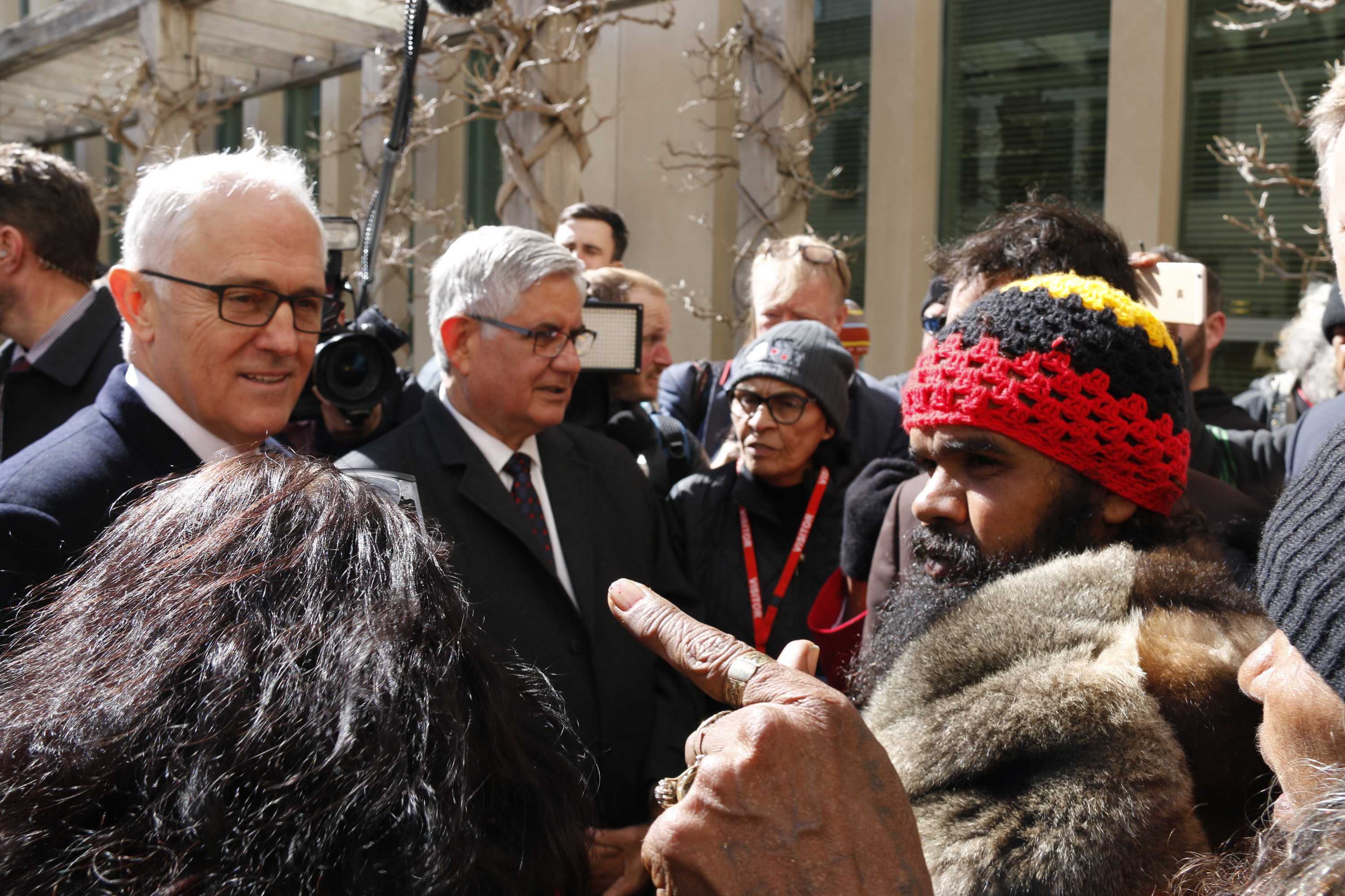 Prime Minister meets with Aboriginal man who walked from Perth to ...