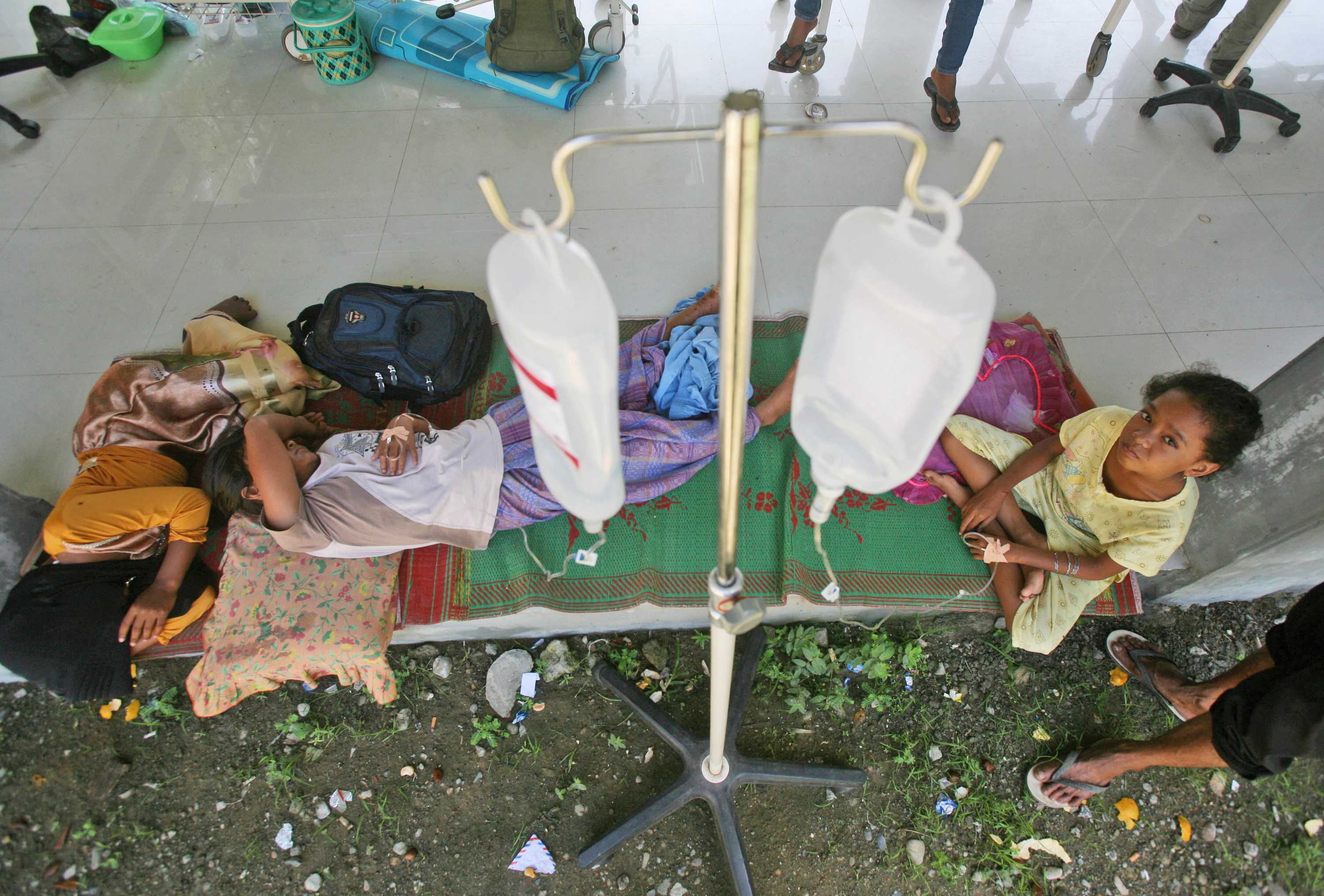 Indonesia earthquake: Thousands left homeless in Aceh province ...