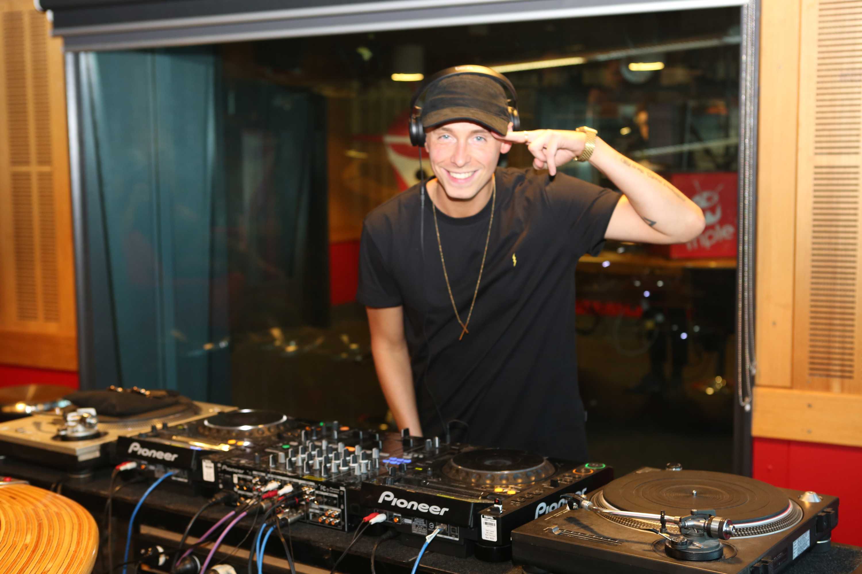 Friday Mix: Coone - triple j