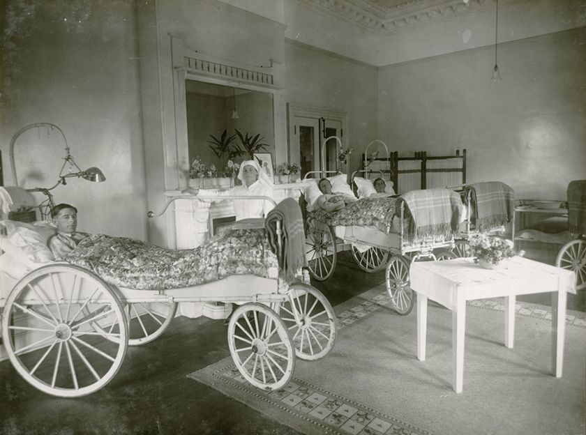 Exhibition explores how shell-shocked Aussies coped after WWI - ABC News