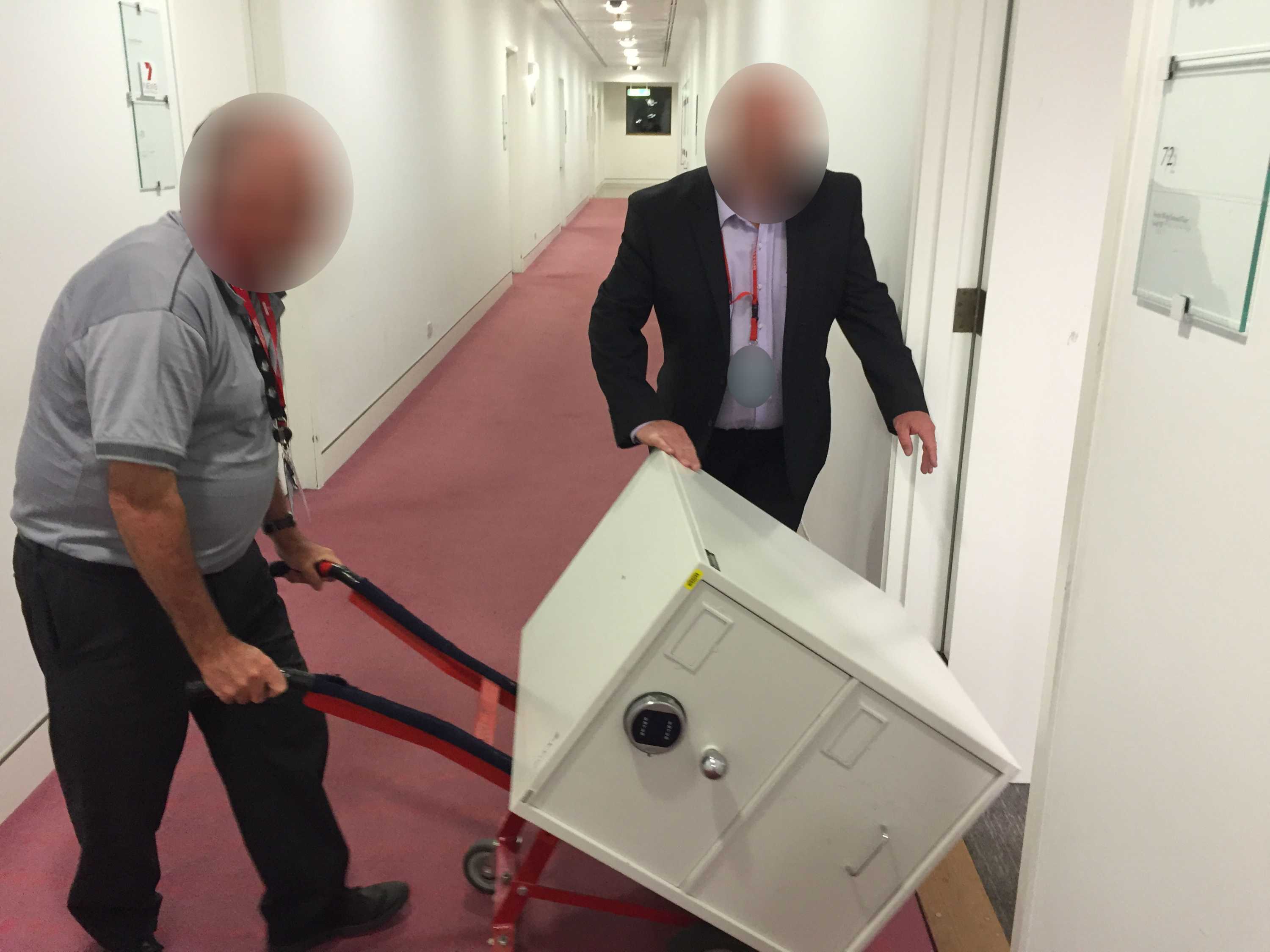 ASIO mounts early morning operation to secure classified cabinet files ...