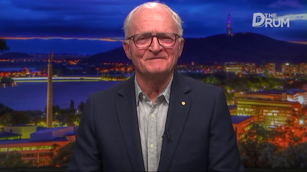 Ecologist Dr Brian Walker on resilience - ABC News