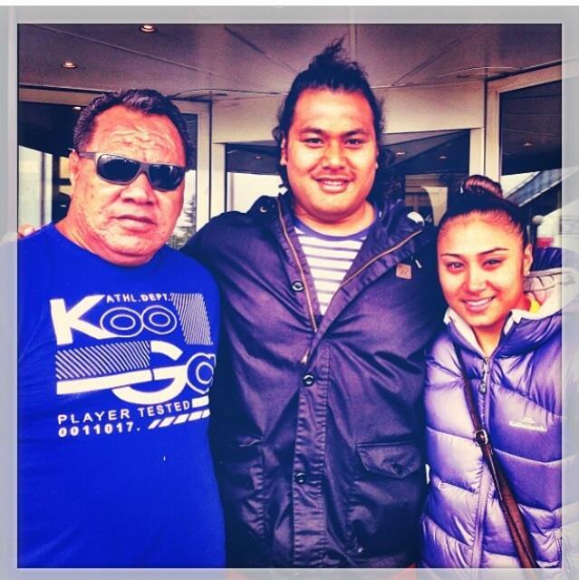 Samoan rugby star Peter Fatialofa dies from a heart attack - ABC News