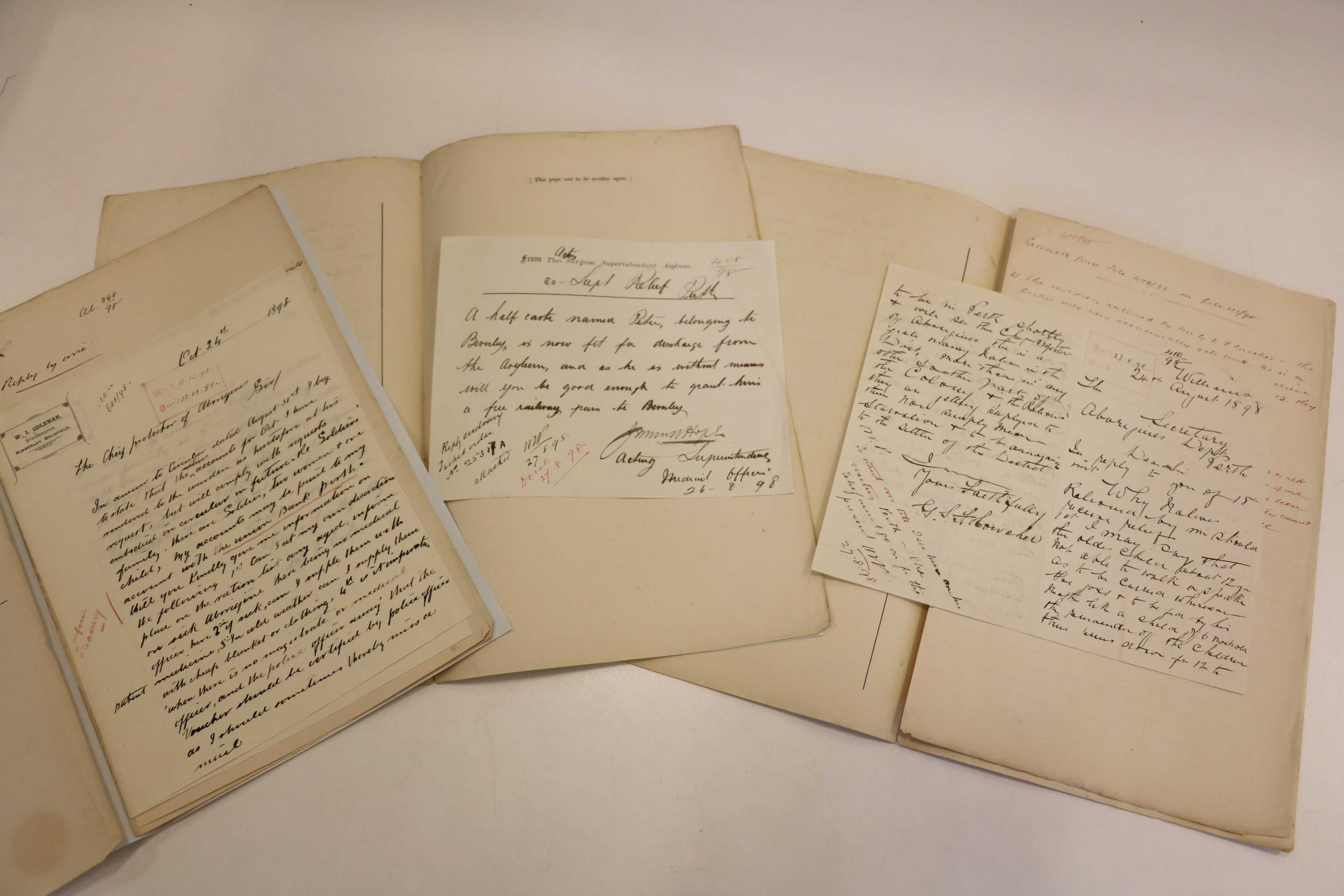 'Powerful' Noongar letters offer glimpse into Aboriginal history - ABC News