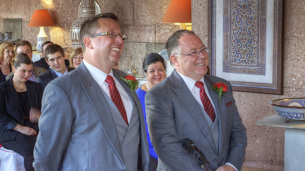Gay MP marries overseas - ABC News