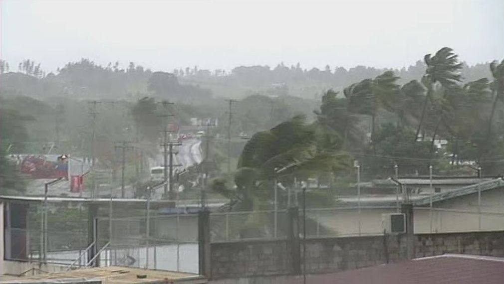 Cyclone Evan bears down on Fiji - ABC News