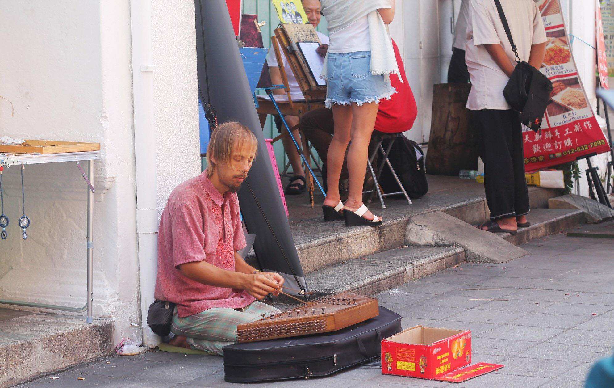 Who are the 'begpackers' attracting attention across Asia and how do ...