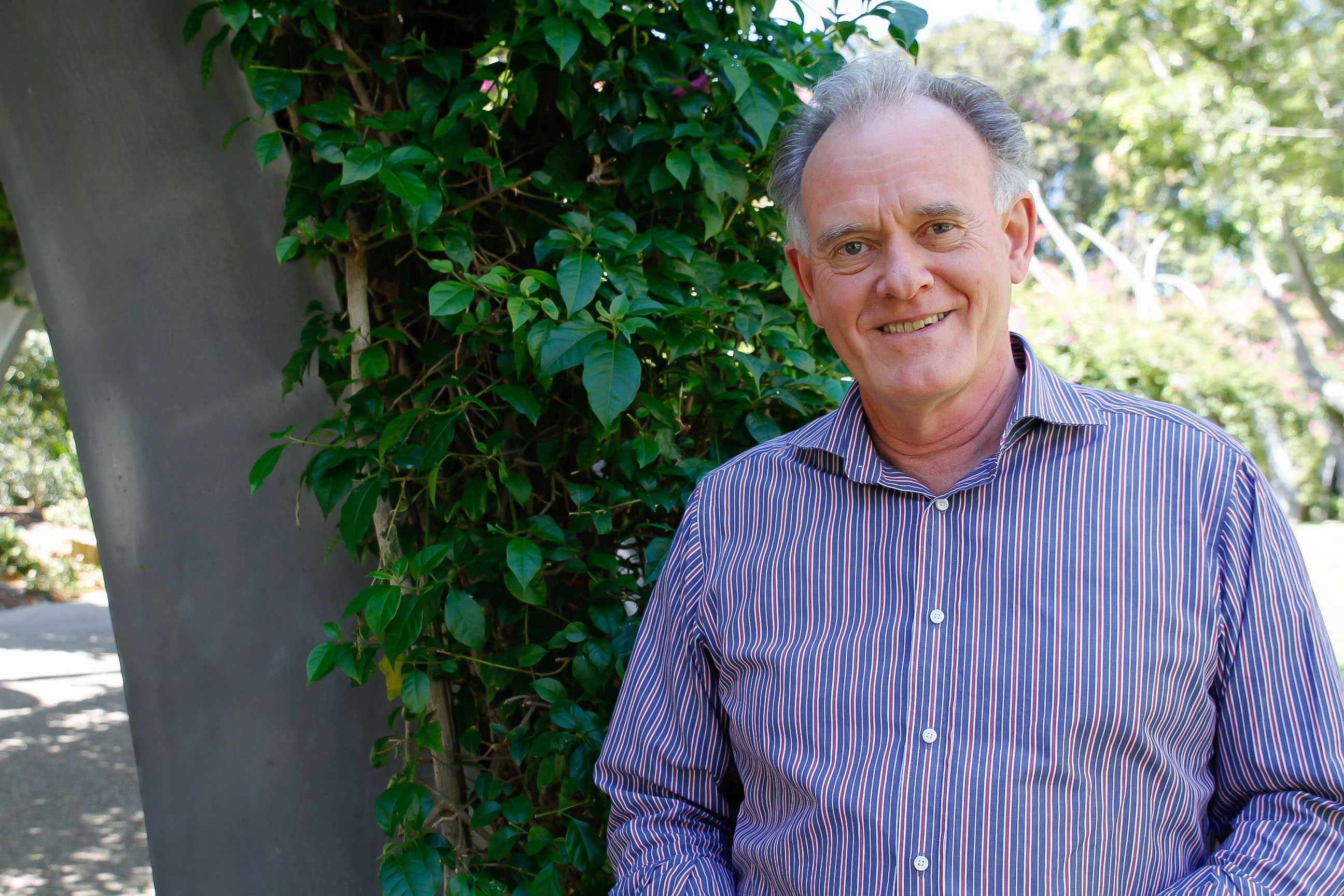 Queensland's flood devastation captured in travelling opera - ABC News