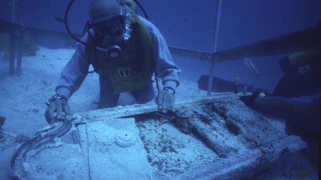 Pandora: the ship that went down looking for the mutineers of HMS ...