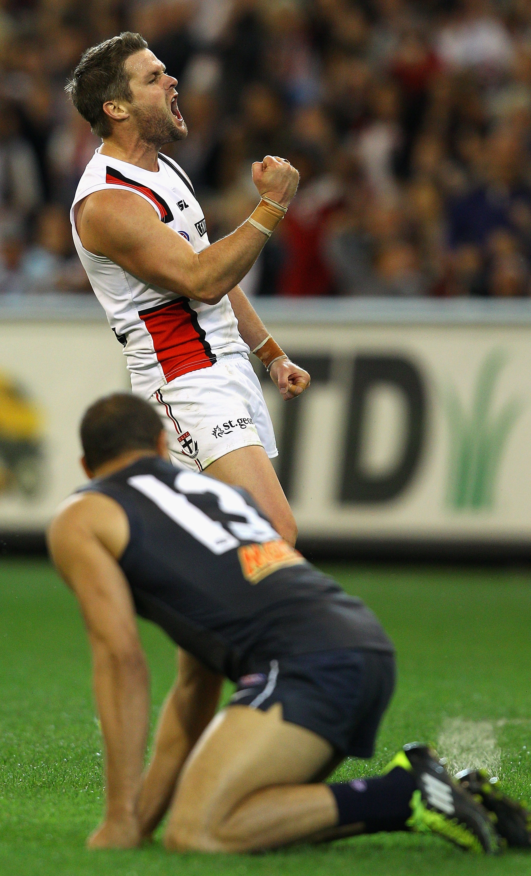 St Kilda re-signs veteran forward Adam Schneider - ABC News
