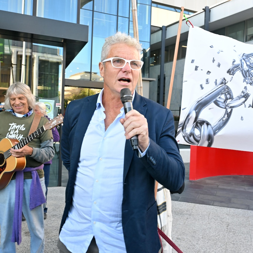 Whistleblower David McBride sentenced to jail - ABC listen Whistleblower David McBride sentenced to jail - ABC listen