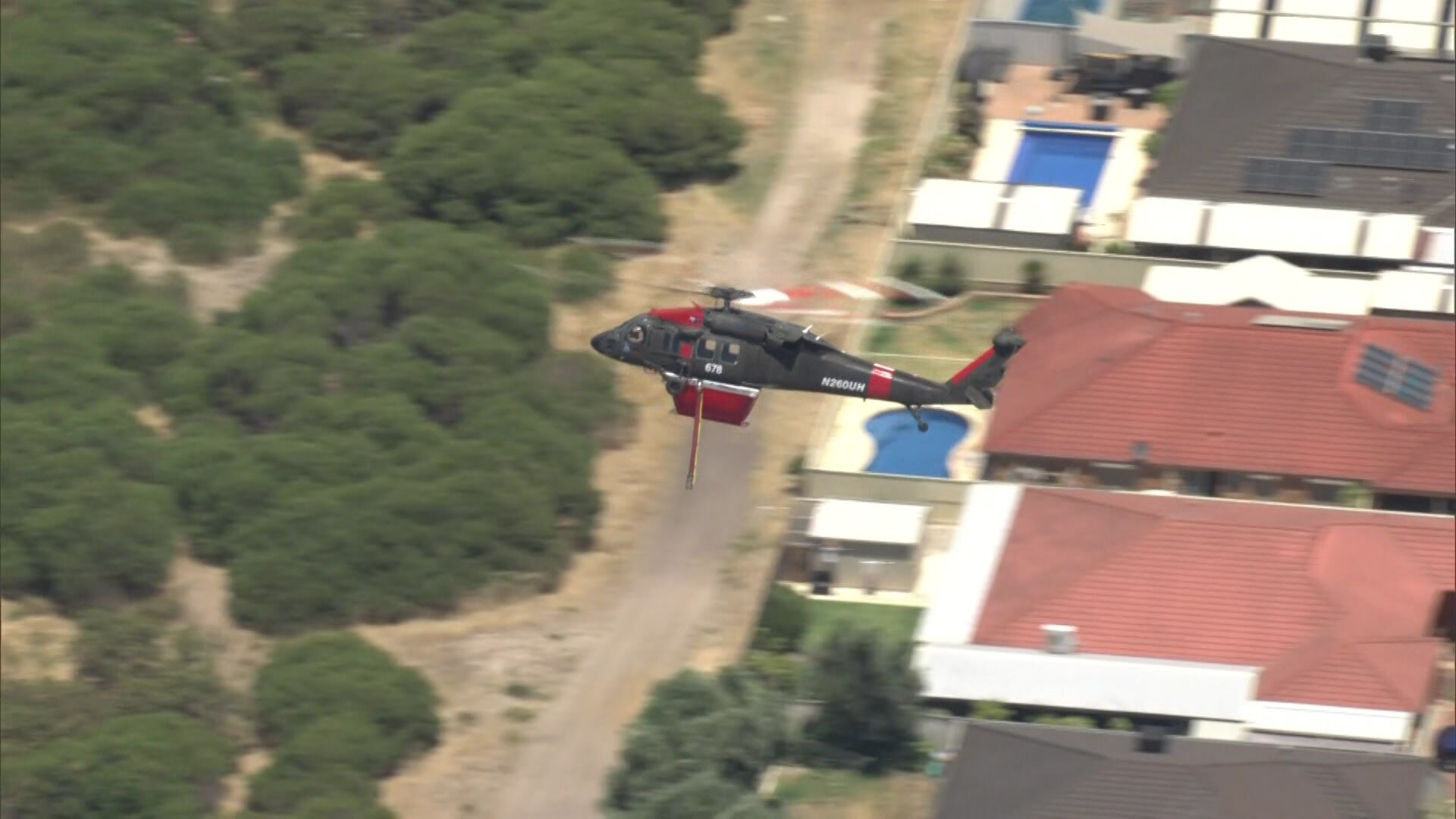 Emergency warning downgraded for bushfire burning in Port Kennedy ...