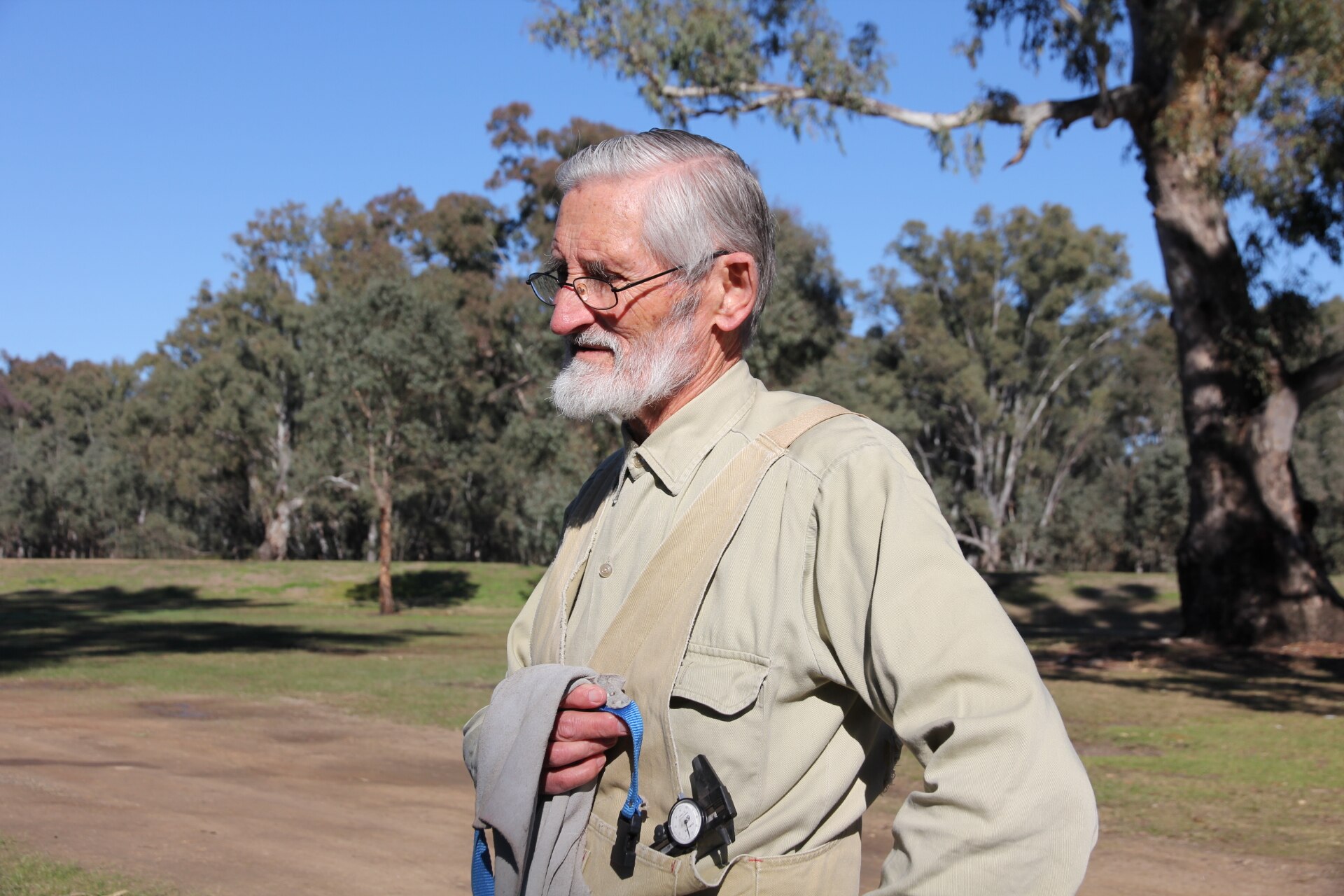 How these older Australians stay engaged and happy at work later in ...