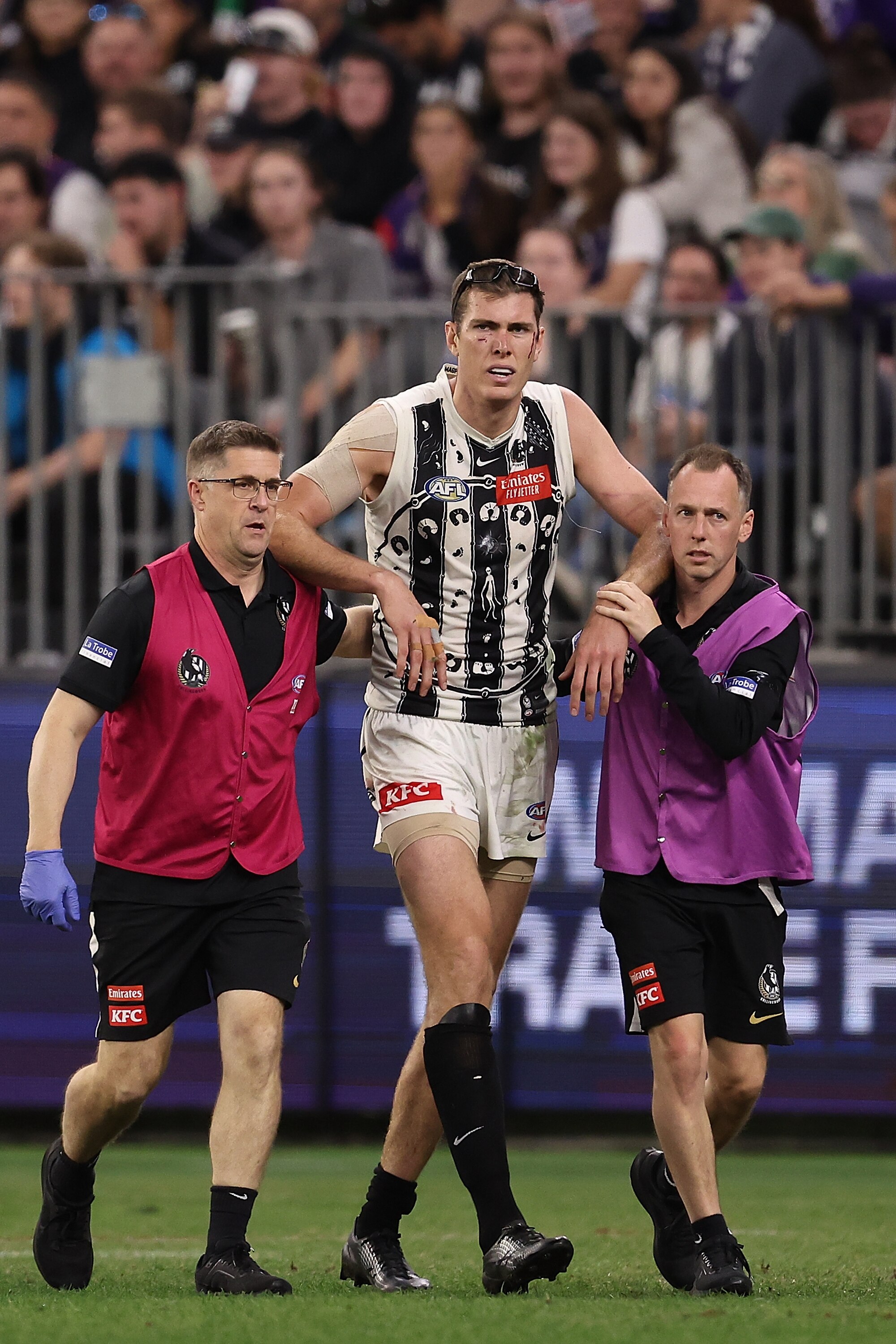 Collingwood's injury crisis worsens as Jordan De Goey and Mason Cox ...