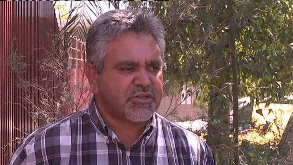 Abbott resigns from CLP to gain independence - ABC News